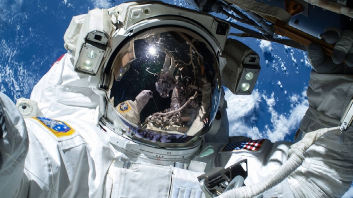5 reasons why astronauts are awesome