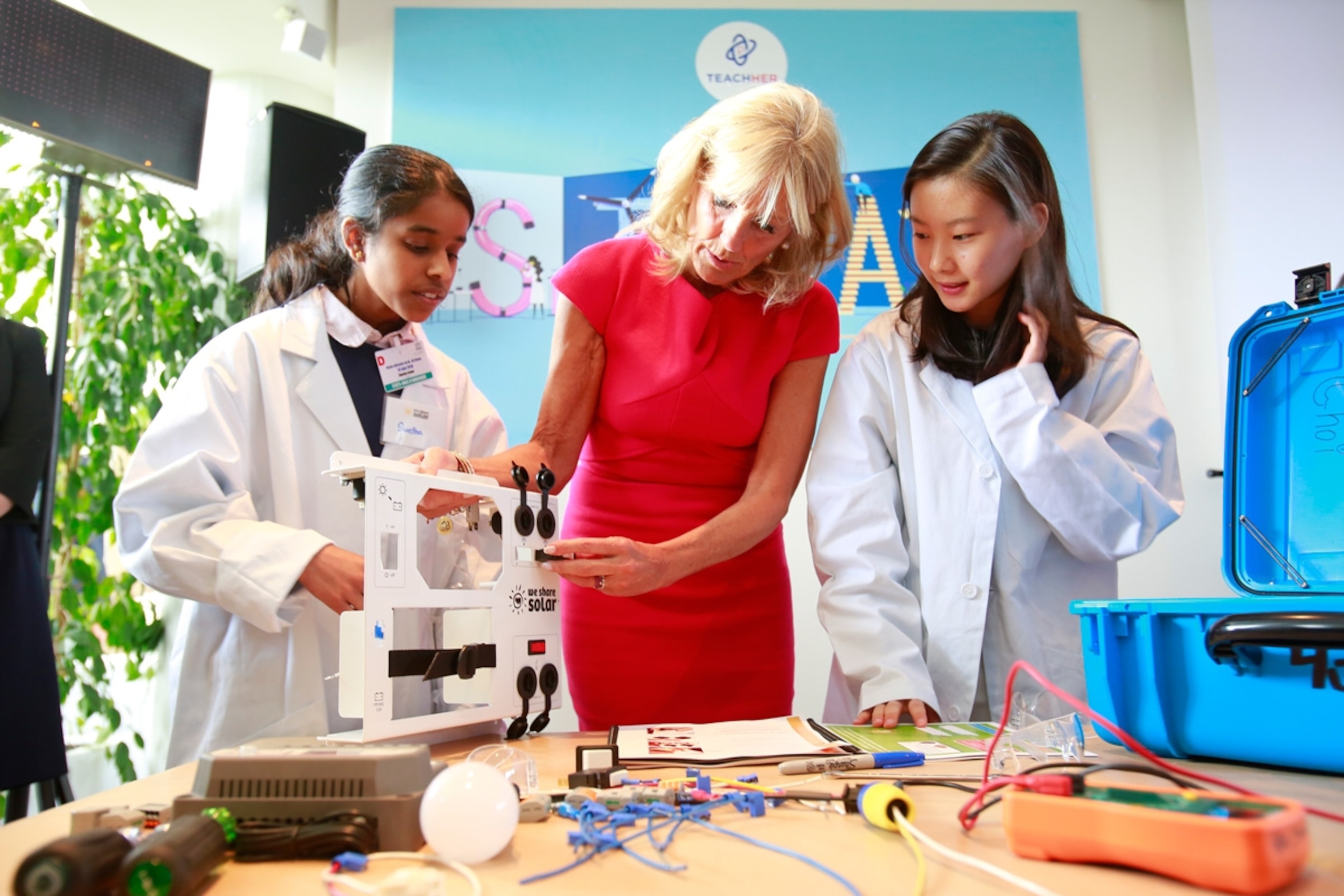 What having a teacher as first lady might mean for your kid