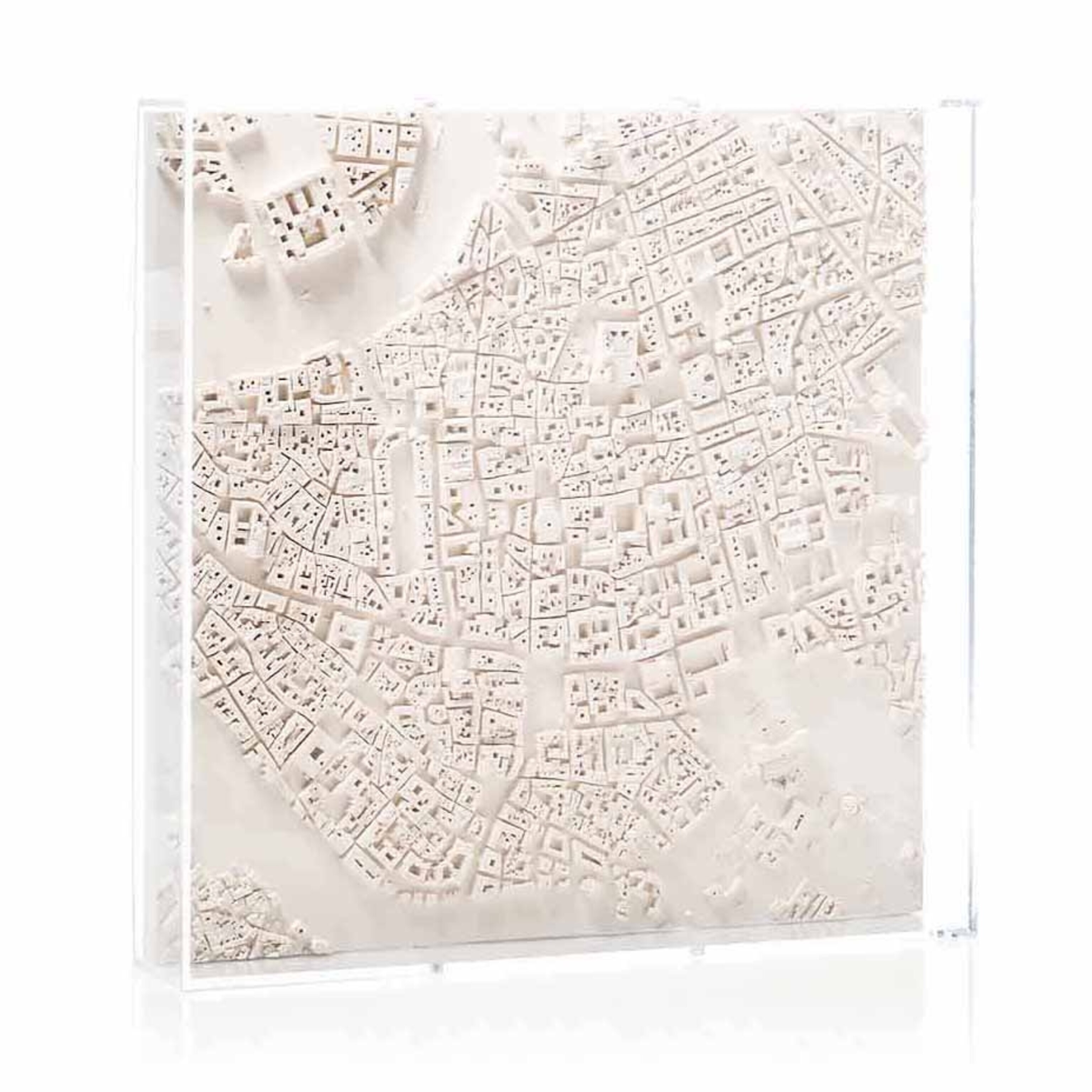 10 Great Gifts for Map Lovers and Travelers