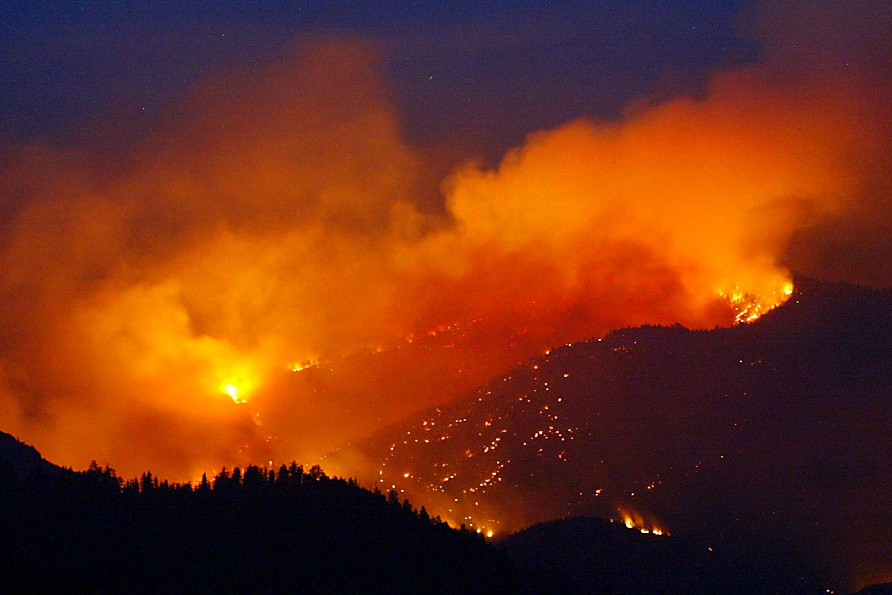 Wildfires show how climate change is transforming national parks