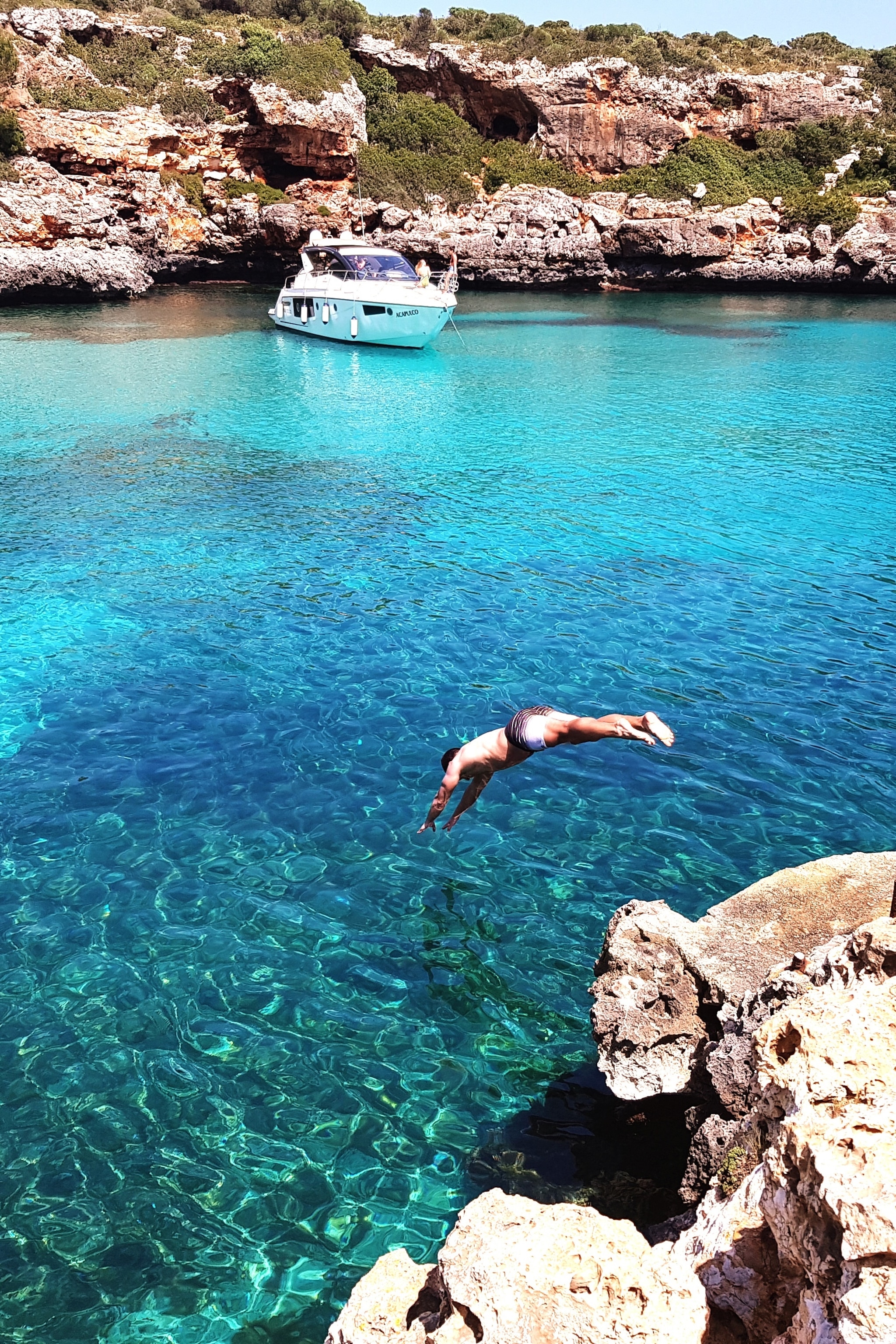 How to plan a boating trip around the Balearic Islands