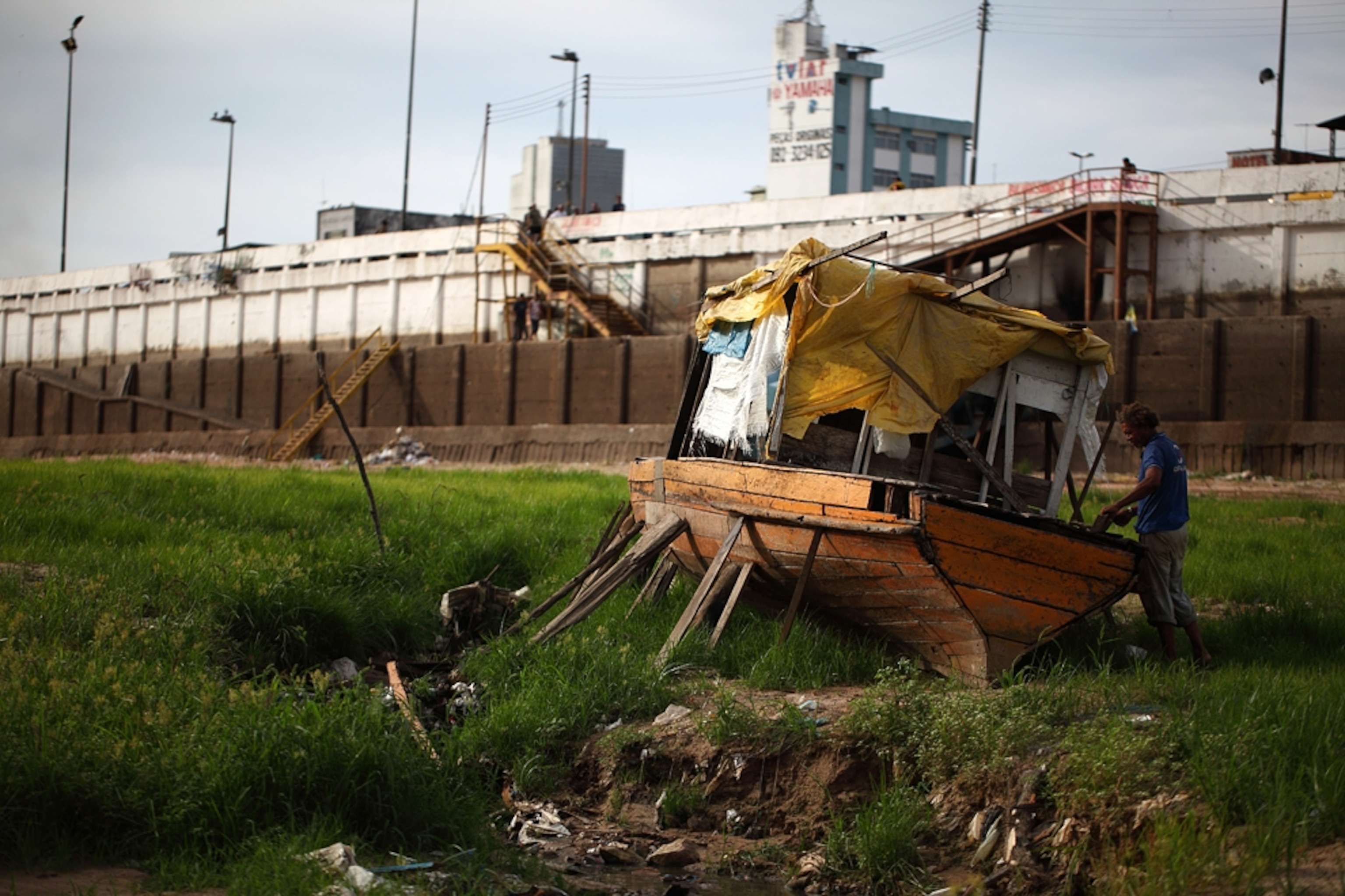 PHOTOS: "Alarming" Amazon Drought—River Hits New Low | National Geographic