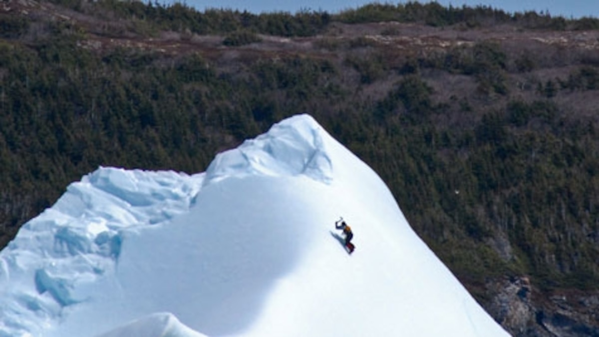 The Ice Vikings: How to Climb Icebergs in the North Atlantic | National ...