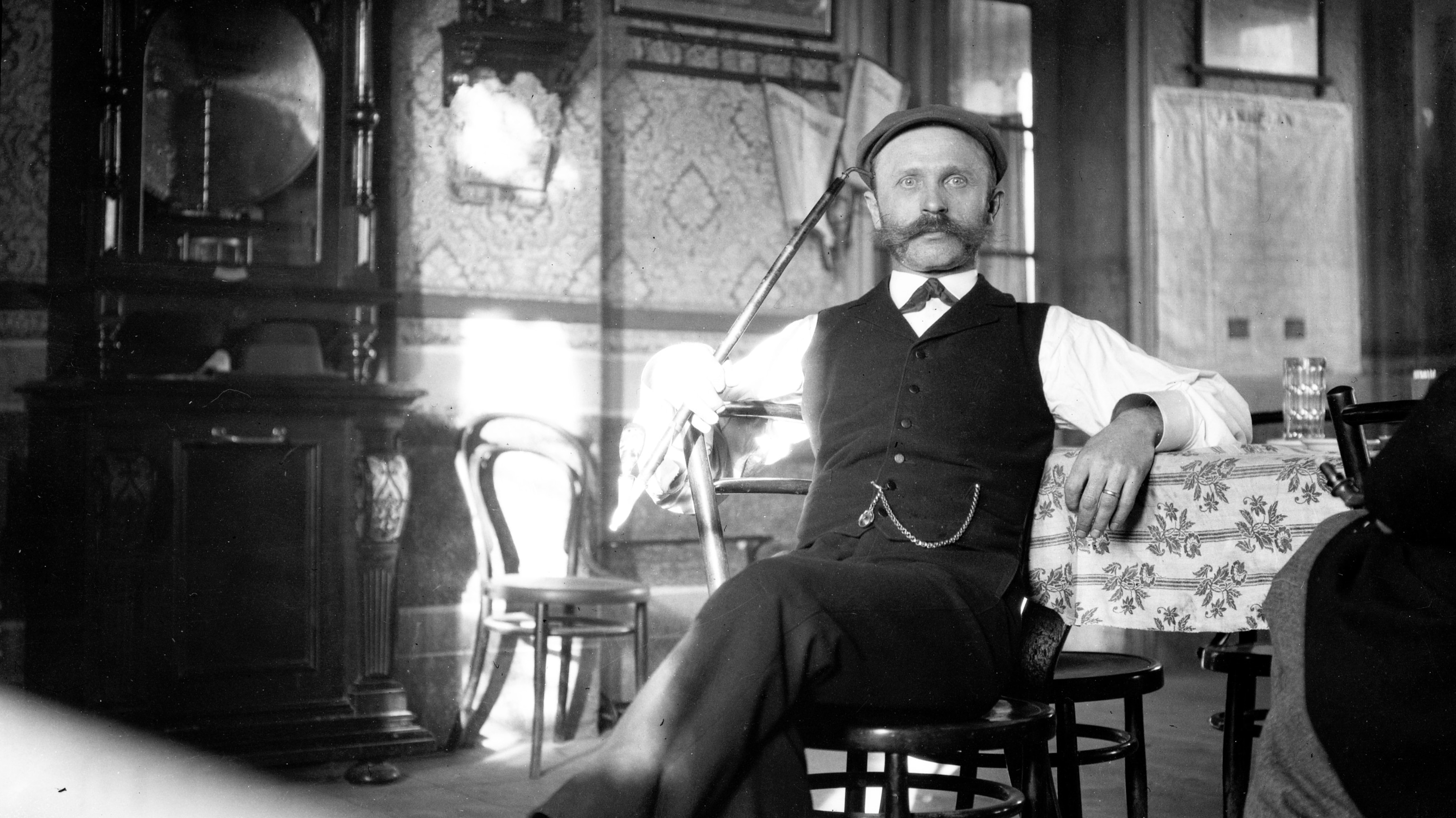 Travel Advice From the 1900's