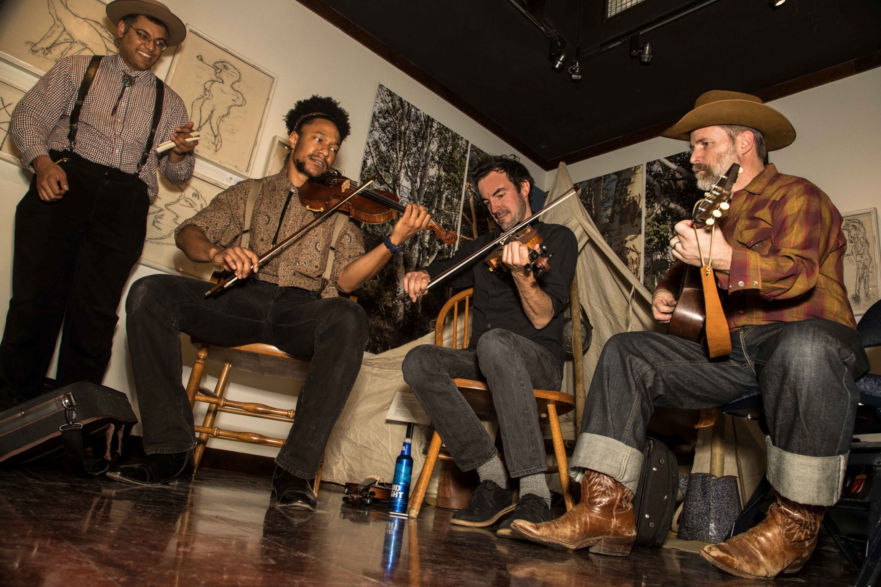 Cowboy poetry is a 150-year-old tradition. Will it survive in the 21st ...