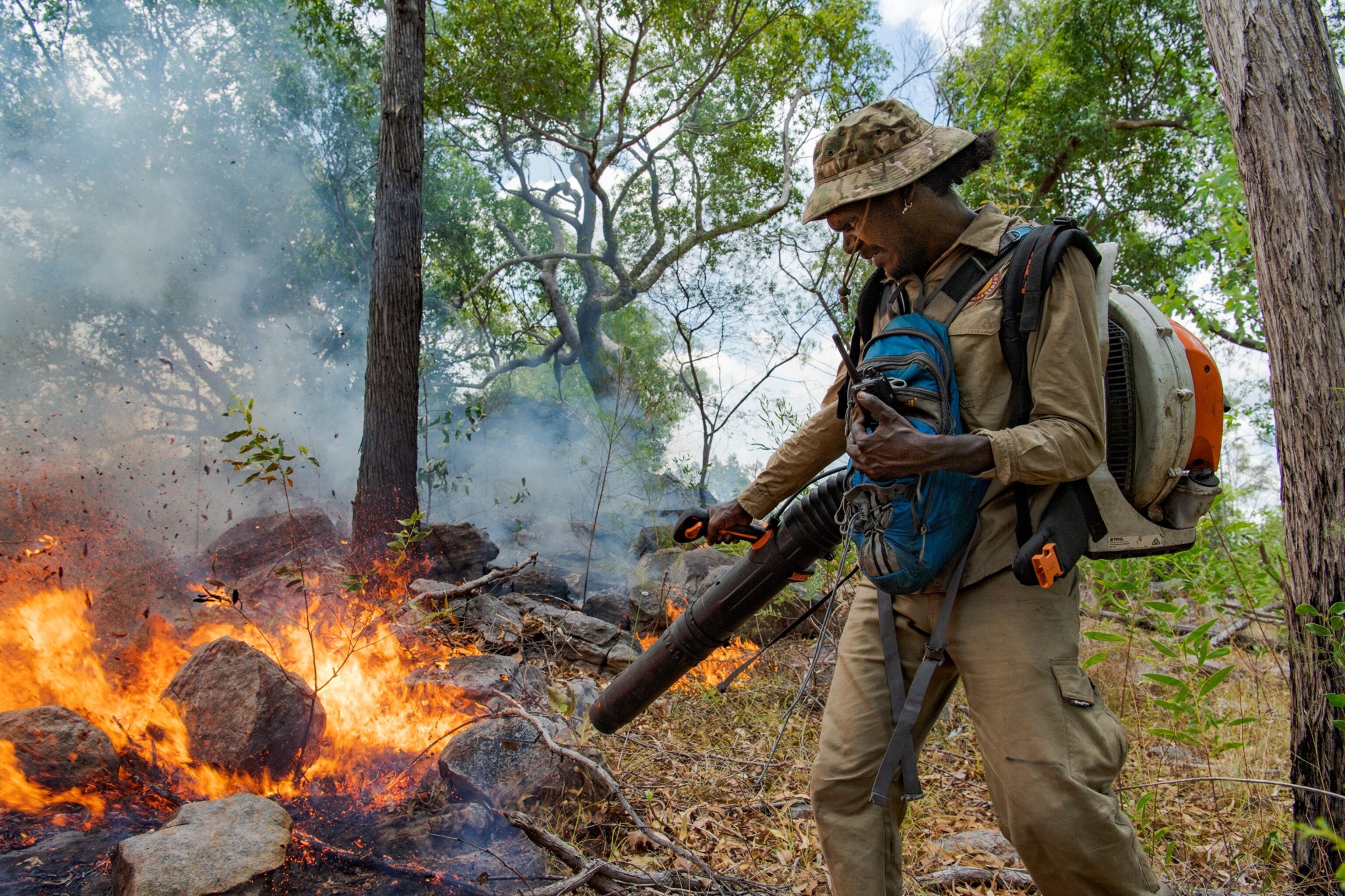 How Australia’s Aboriginal people fight fire—with fire