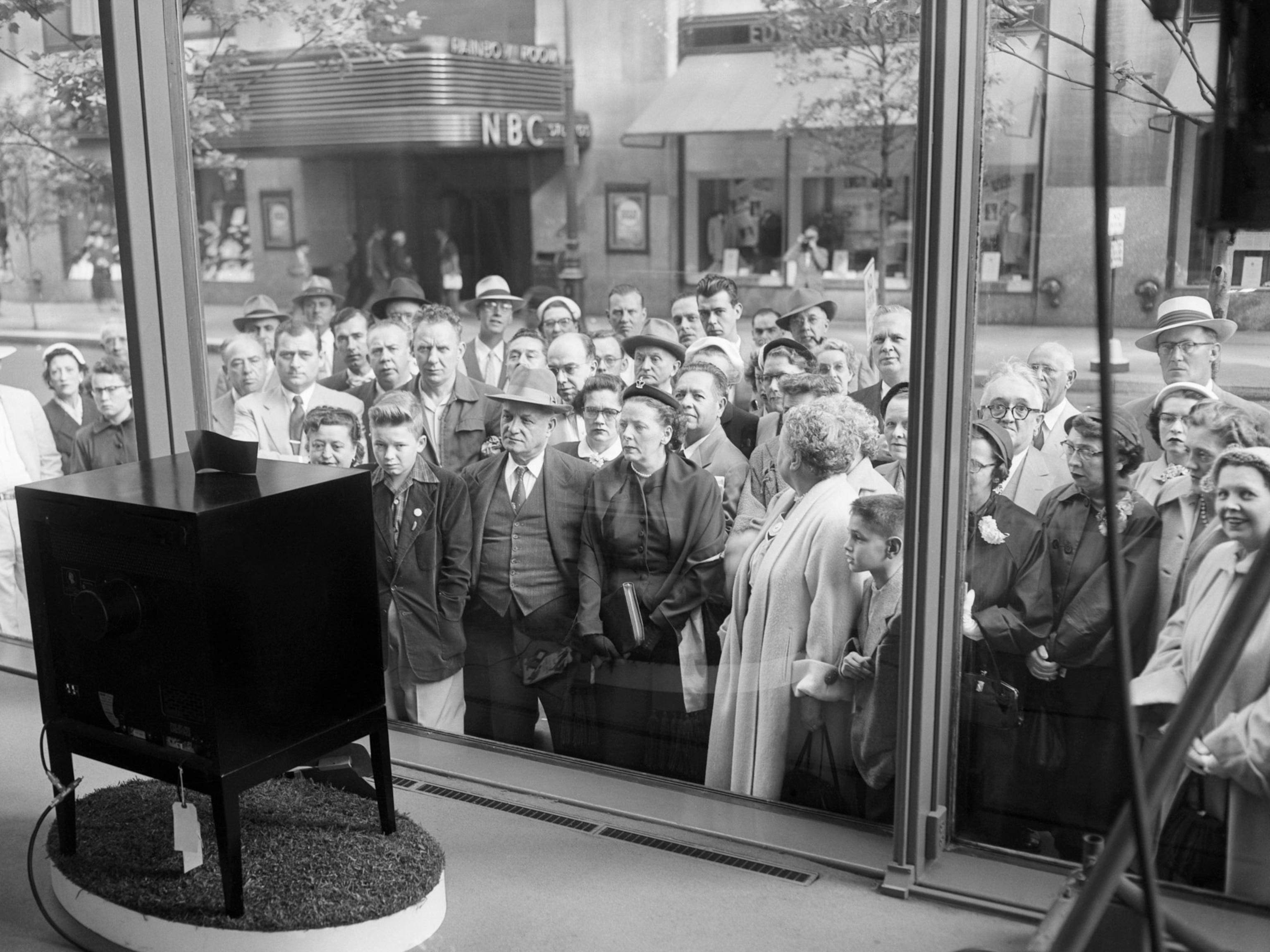 How Queen Elizabeth embraced new technologies during her reign