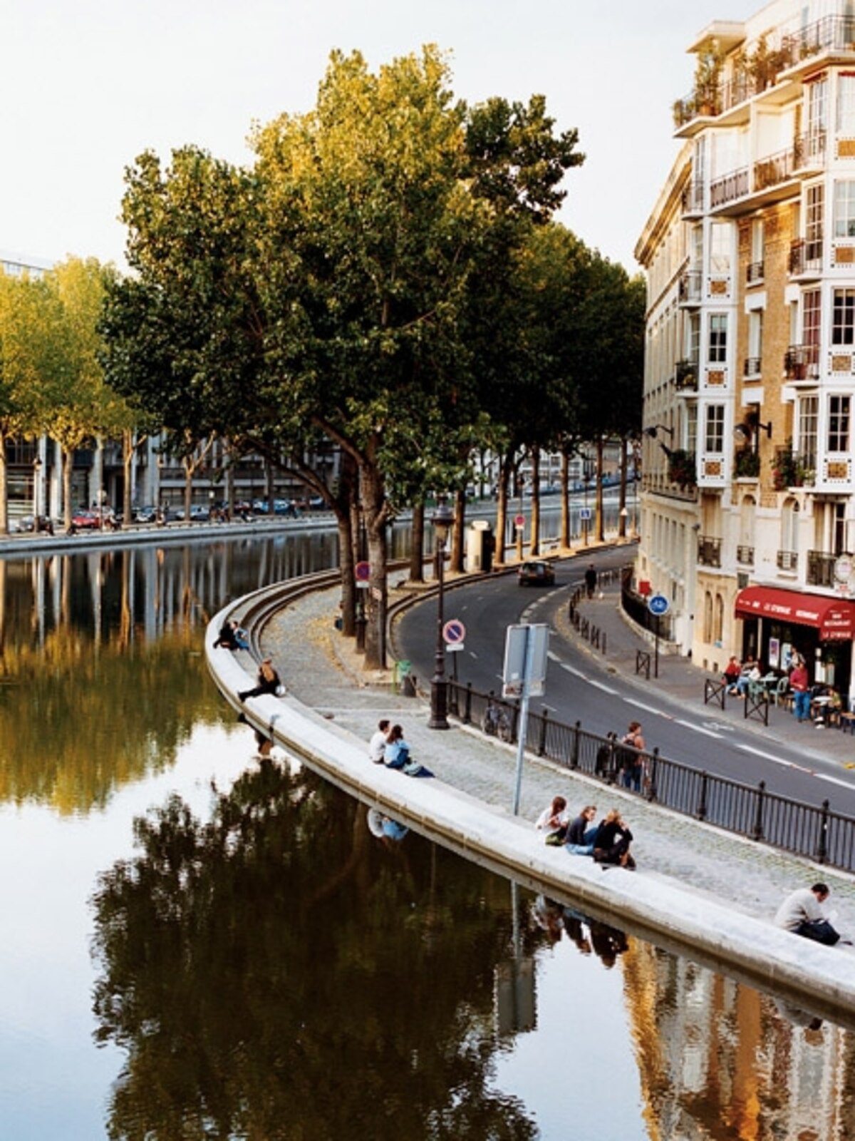 Paris Photos -- National Geographic's Ultimate City Guides