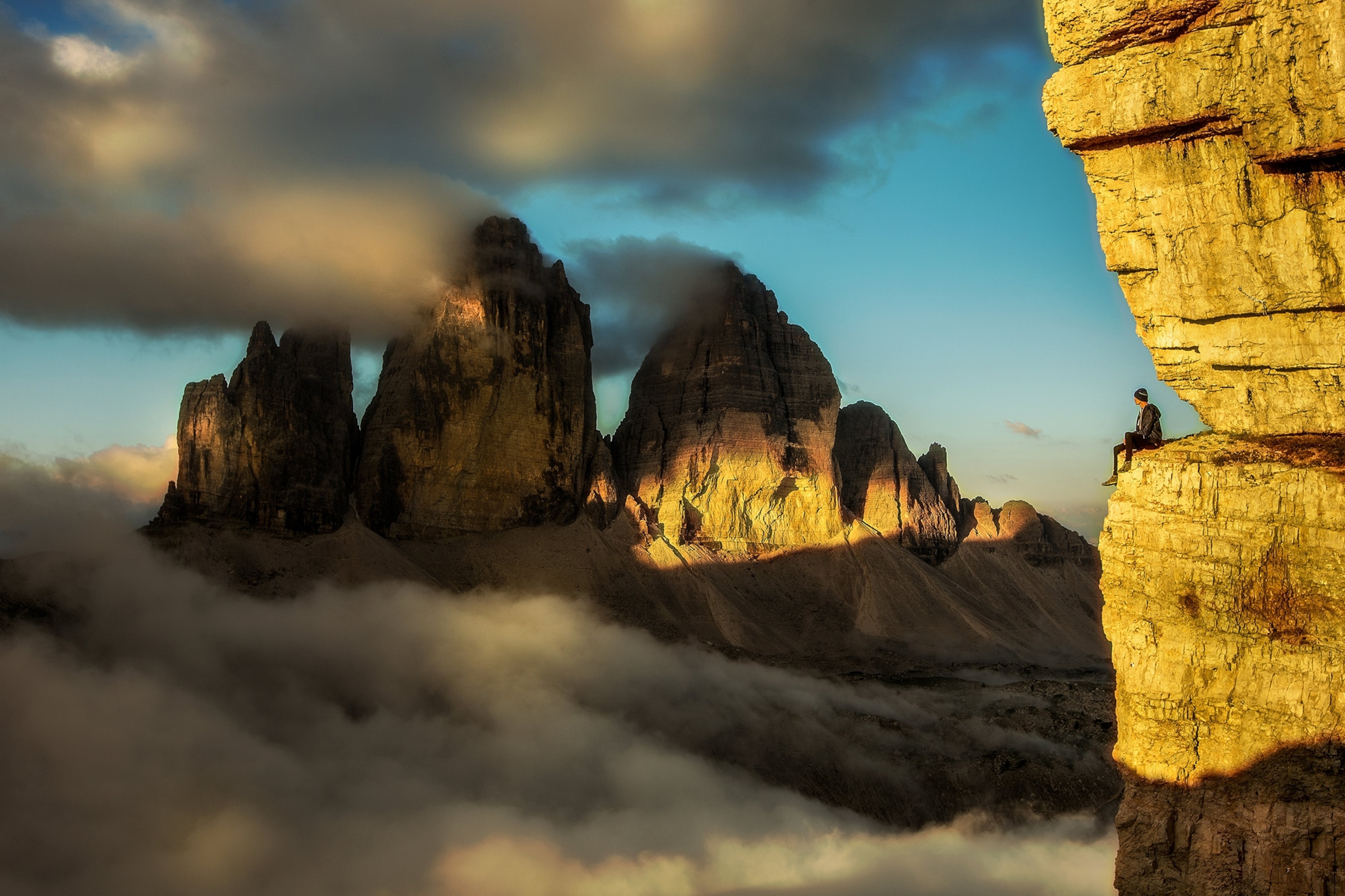 Stunning Mountain Scenes From Around the World