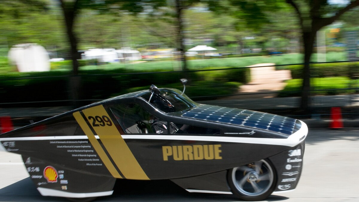 Pictures: Students Design Super-Efficient Cars in Eco-marathon ...