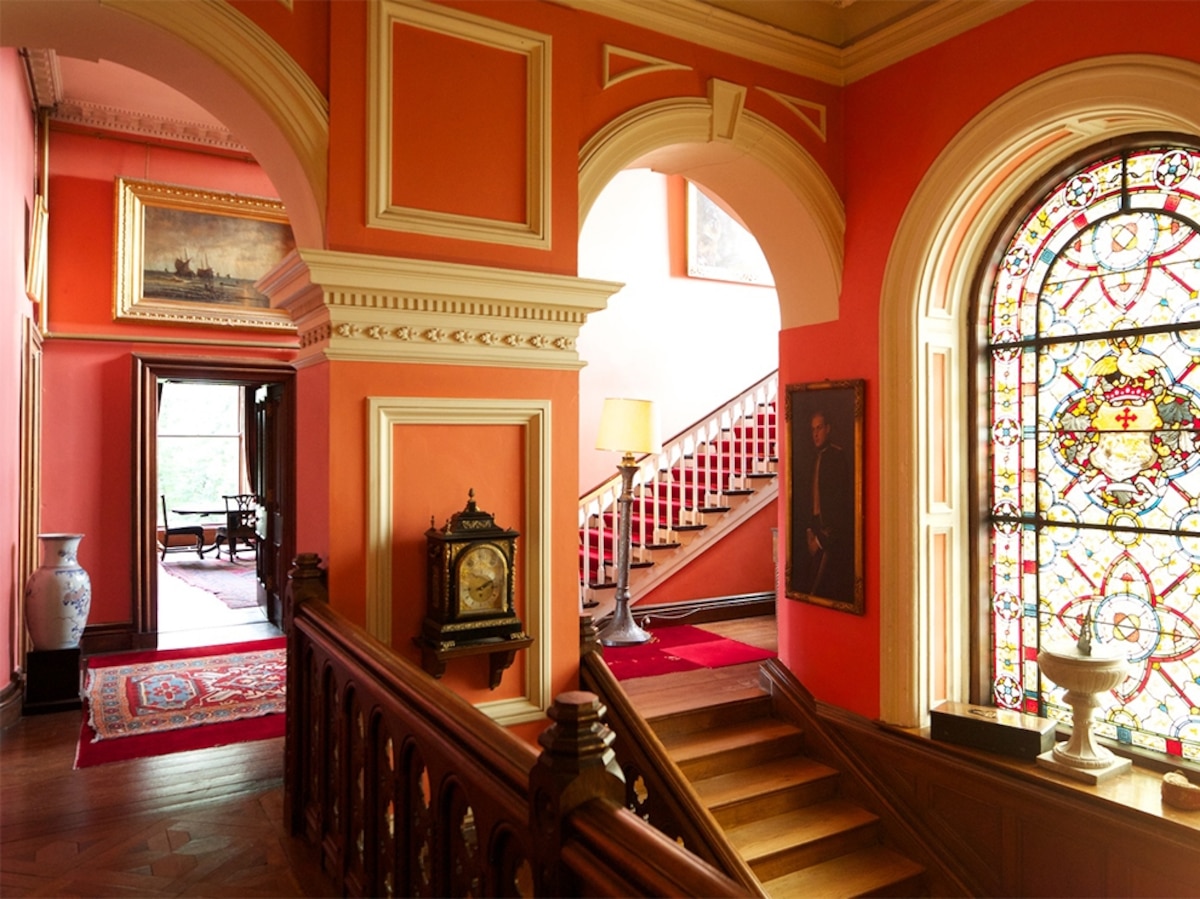 Irish Manor Houses -- National Geographic Traveler