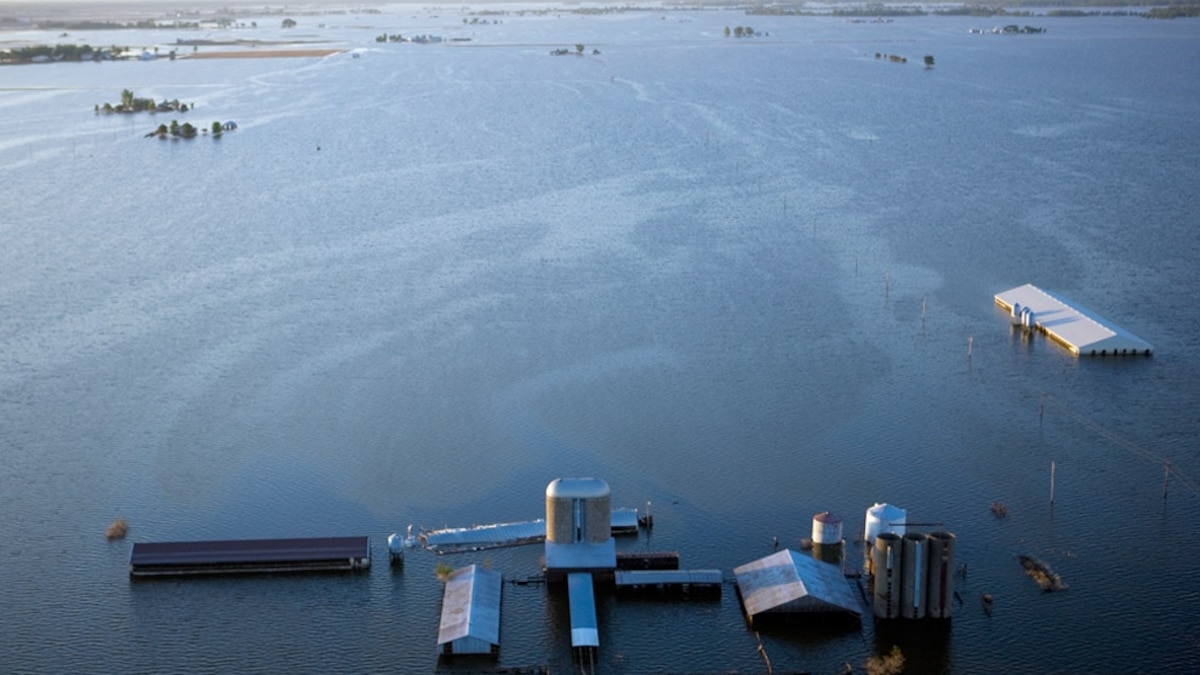 Flood, Drought, and Climate Change Photos -- National Geographic ...