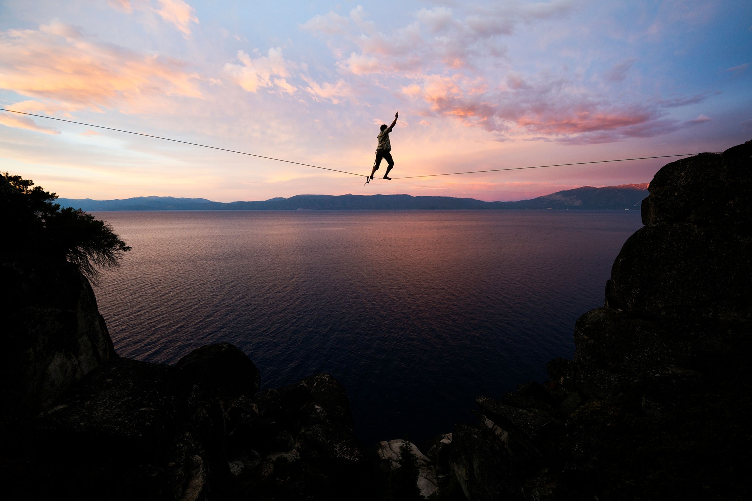 9 Incredible Places to Slackline in the United States