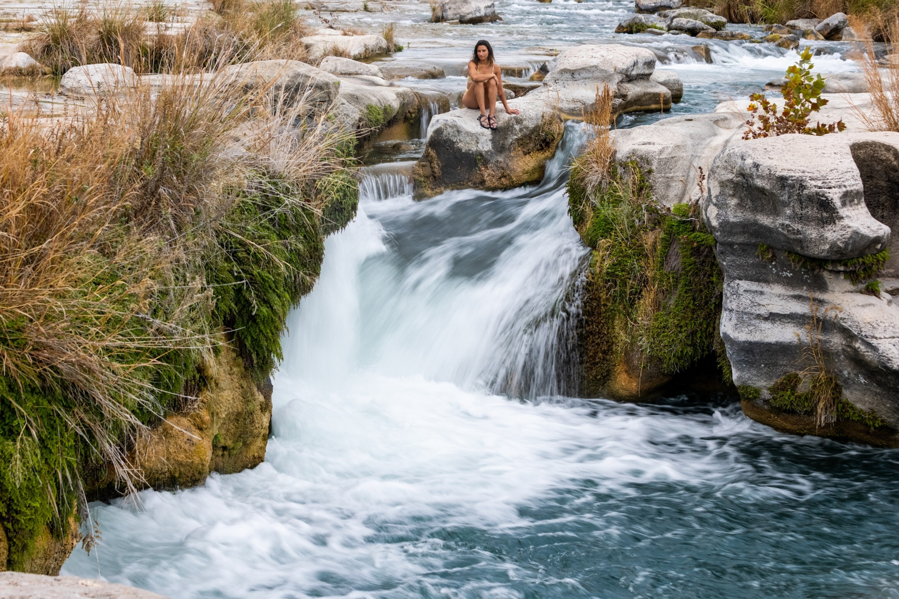 Off-grid adventure on pristine Texas waters