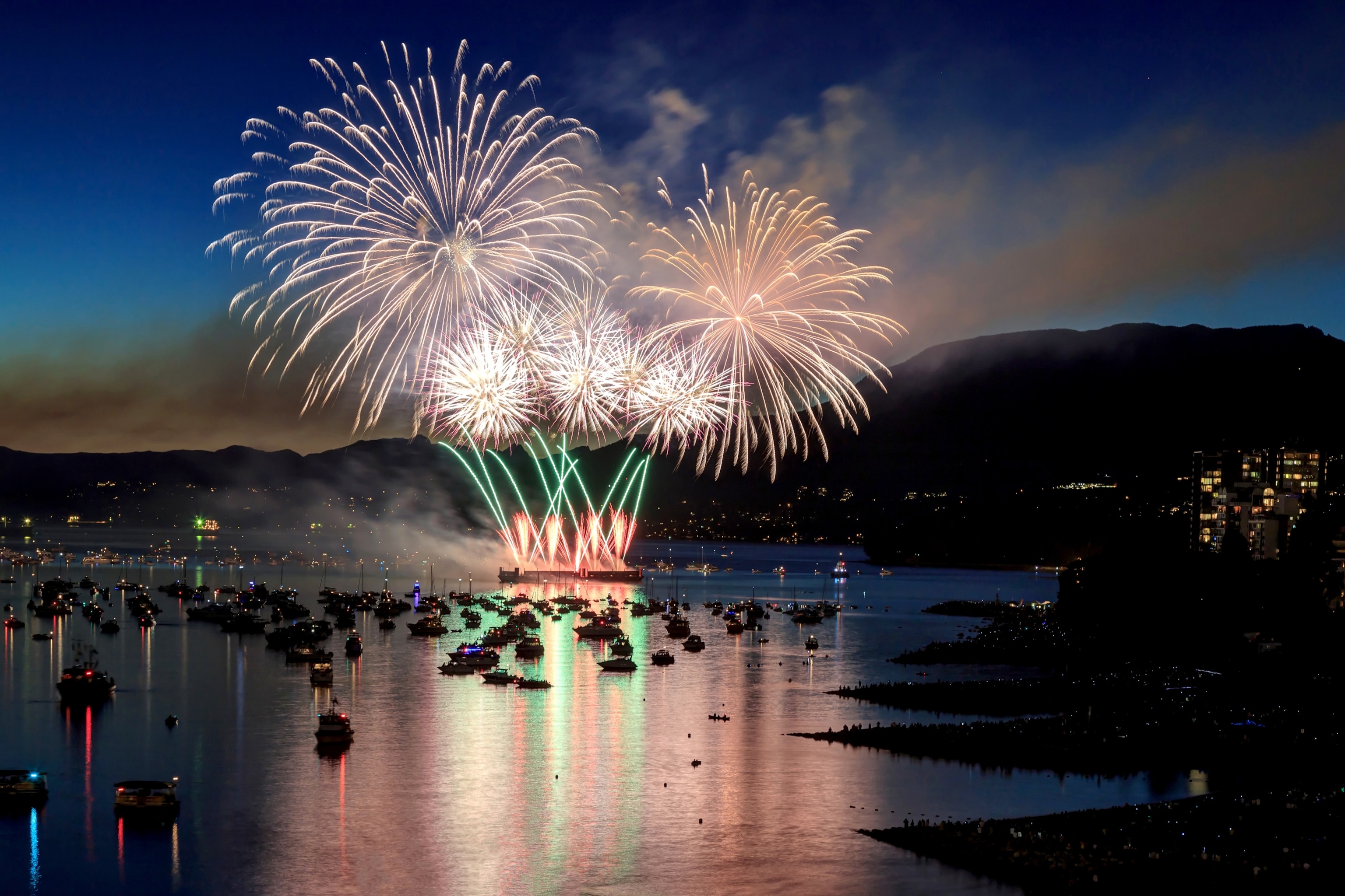These are 12 of the world’s most spectacular fireworks displays