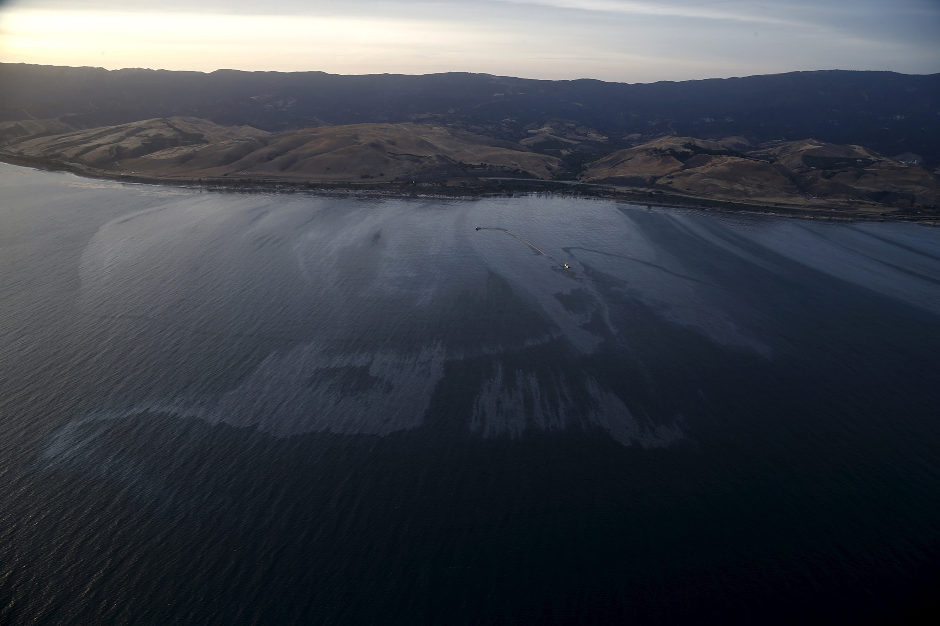 Santa Barbara Beaches Slicked With Oil After Pipeline Breach