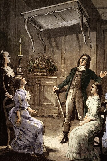 ‘I hear dead people’: How the world went wild for talking to spirits ...