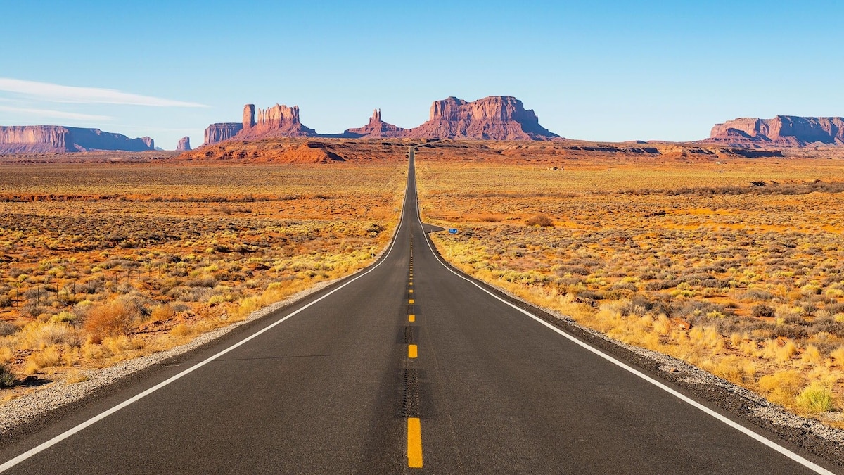 Road-tripping through Utah's otherworldly landscapes on the ultimate ...