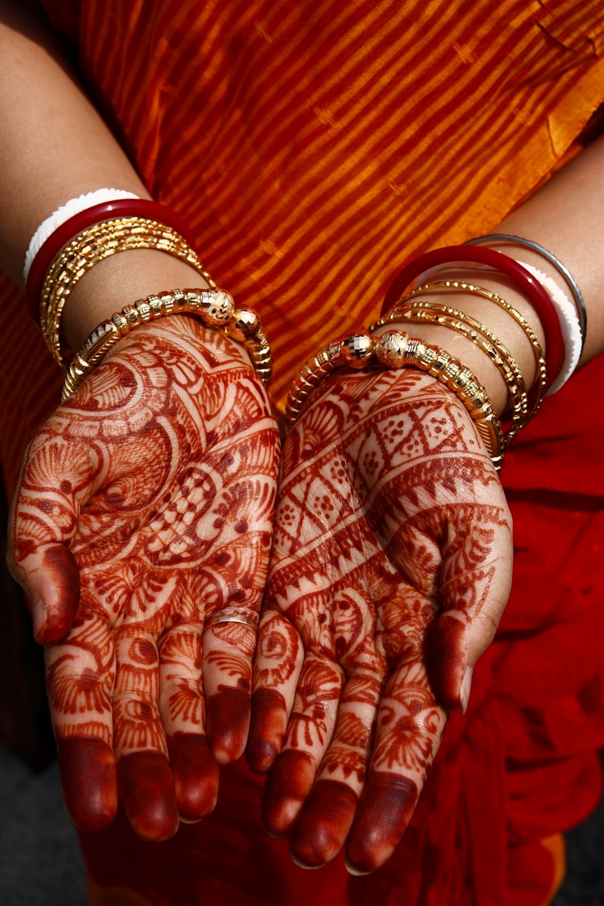 This Temple Is Covered in Thousands of Colorful Statues