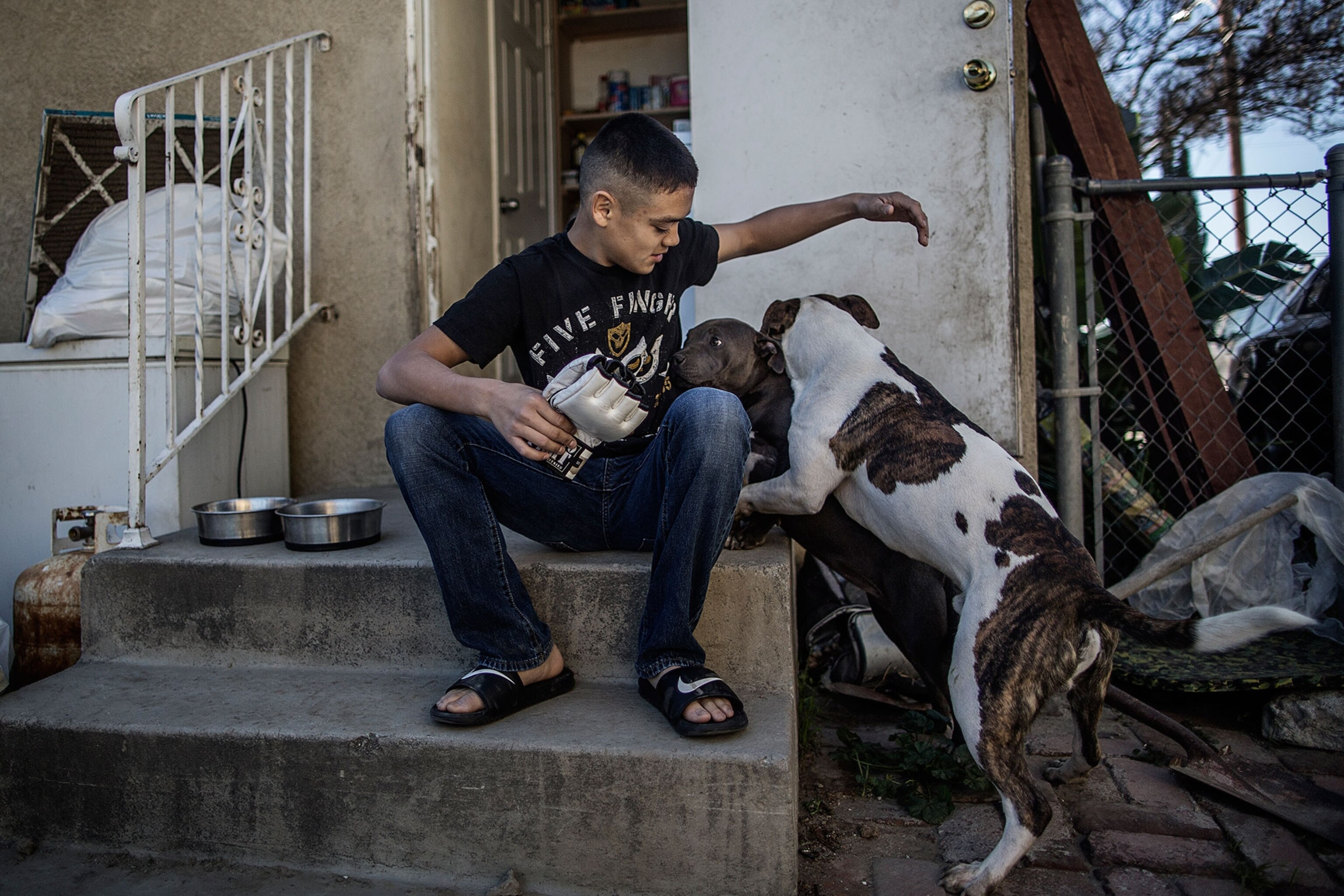 Photos Show Controversial World of Kids’ Mixed Martial Arts Fighting