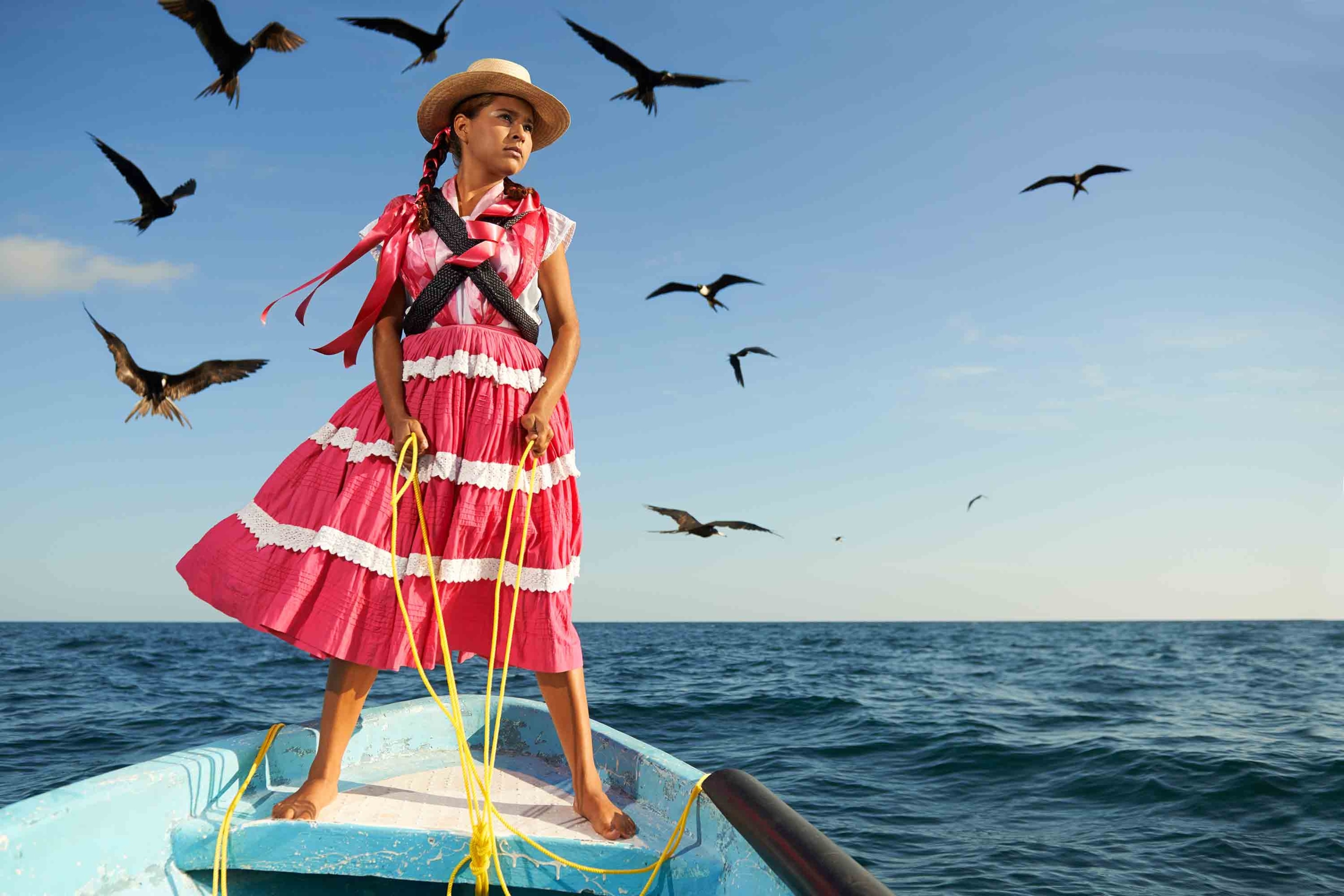 Photographs Reveal Intricate Clothing and Customs in Oaxaca, Mexico