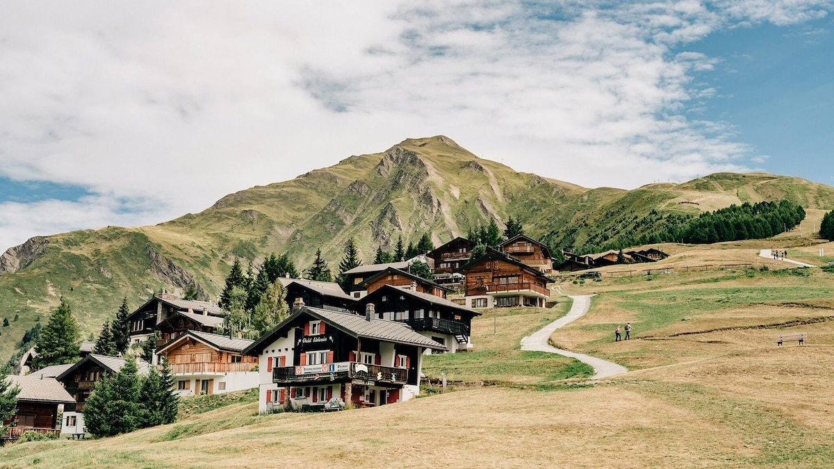 Photo story: traditional Alpine culture in the Swiss Valais | National ...