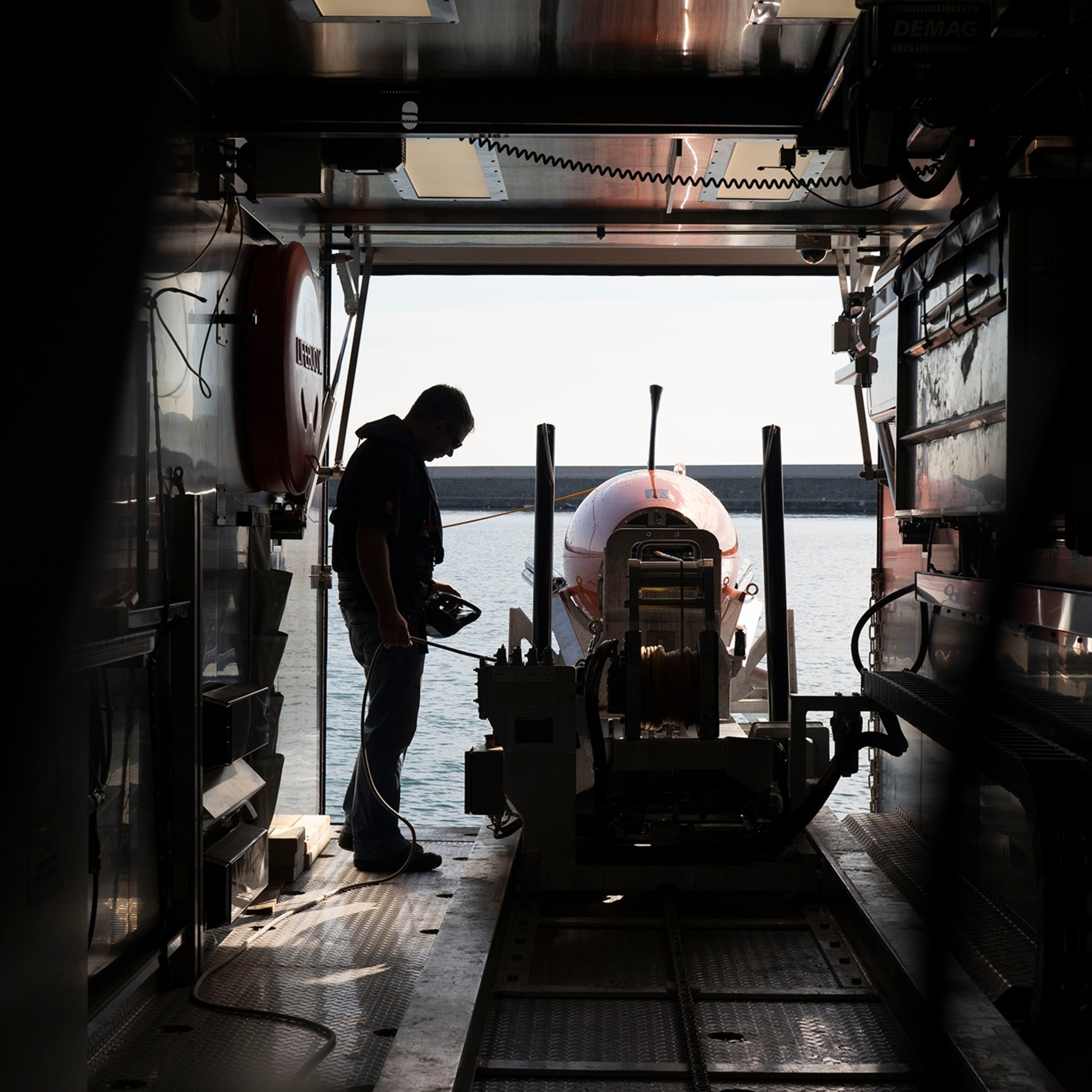 Ocean Floor Mapping Technology | Viewfloor.co