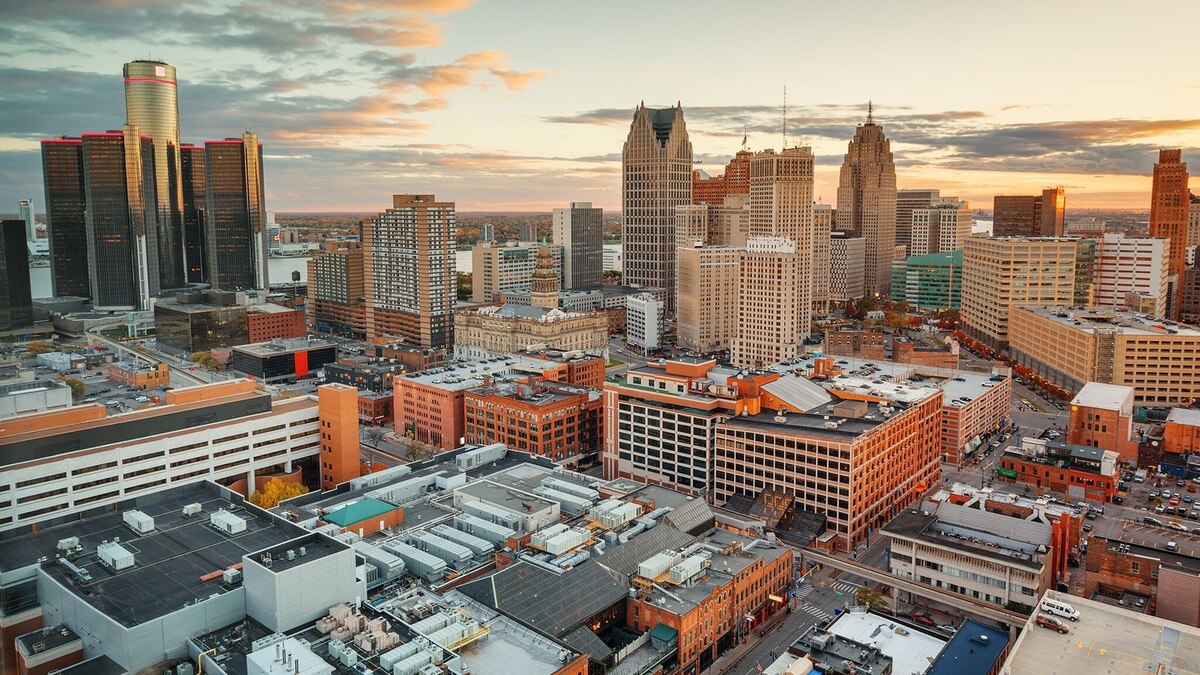 How to plan a cycling tour of Detroit's epic architecture | National ...