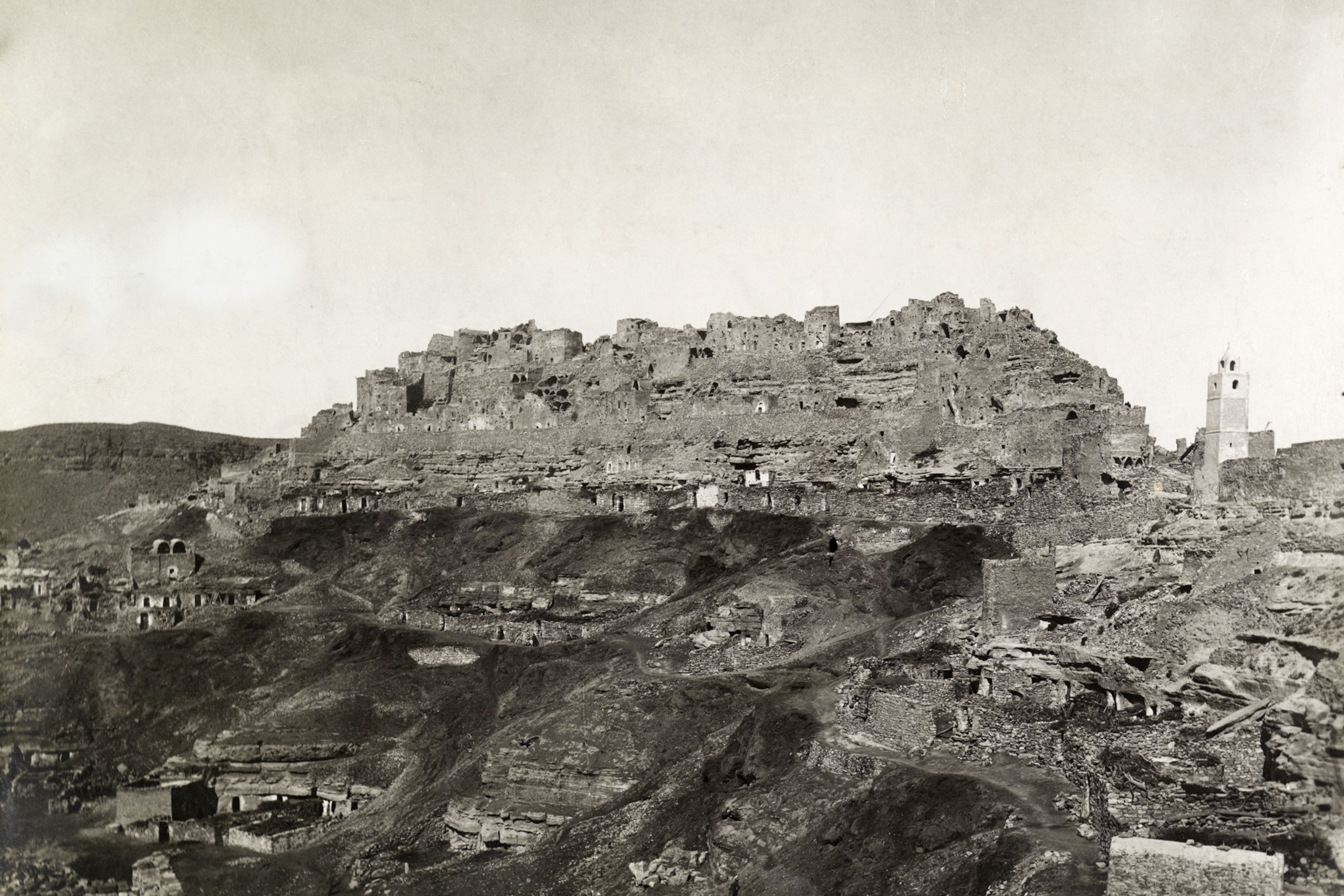 Vintage photos of cave dwellers around the world