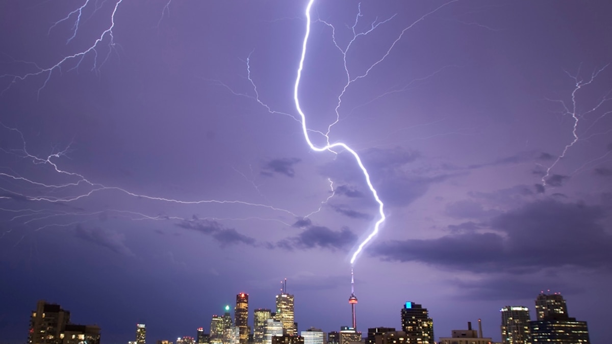 Natural Disasters -- Lightning Pictures -- National Geographic ...
