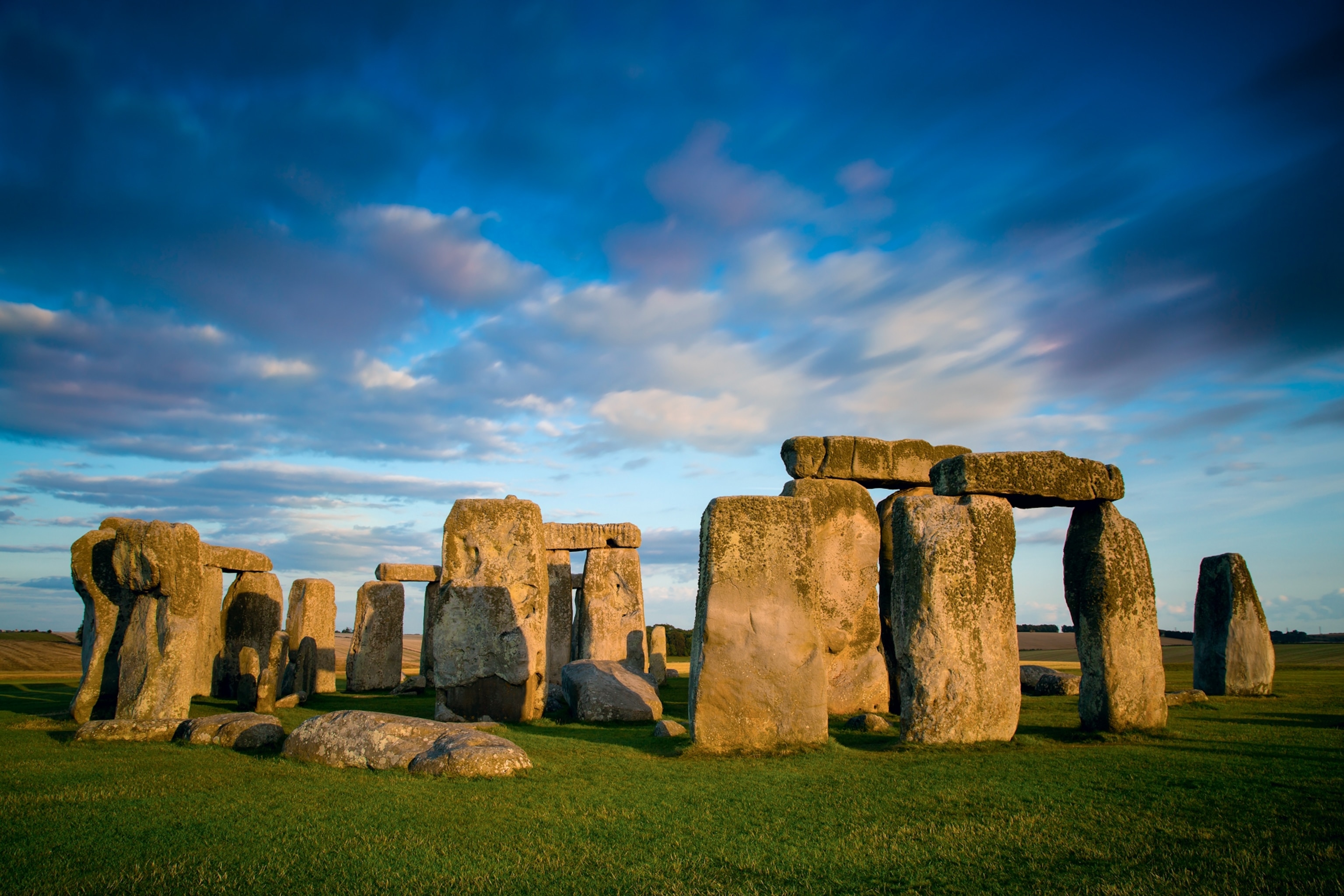 Europe’s Mighty Megaliths Mark the Winter Solstice