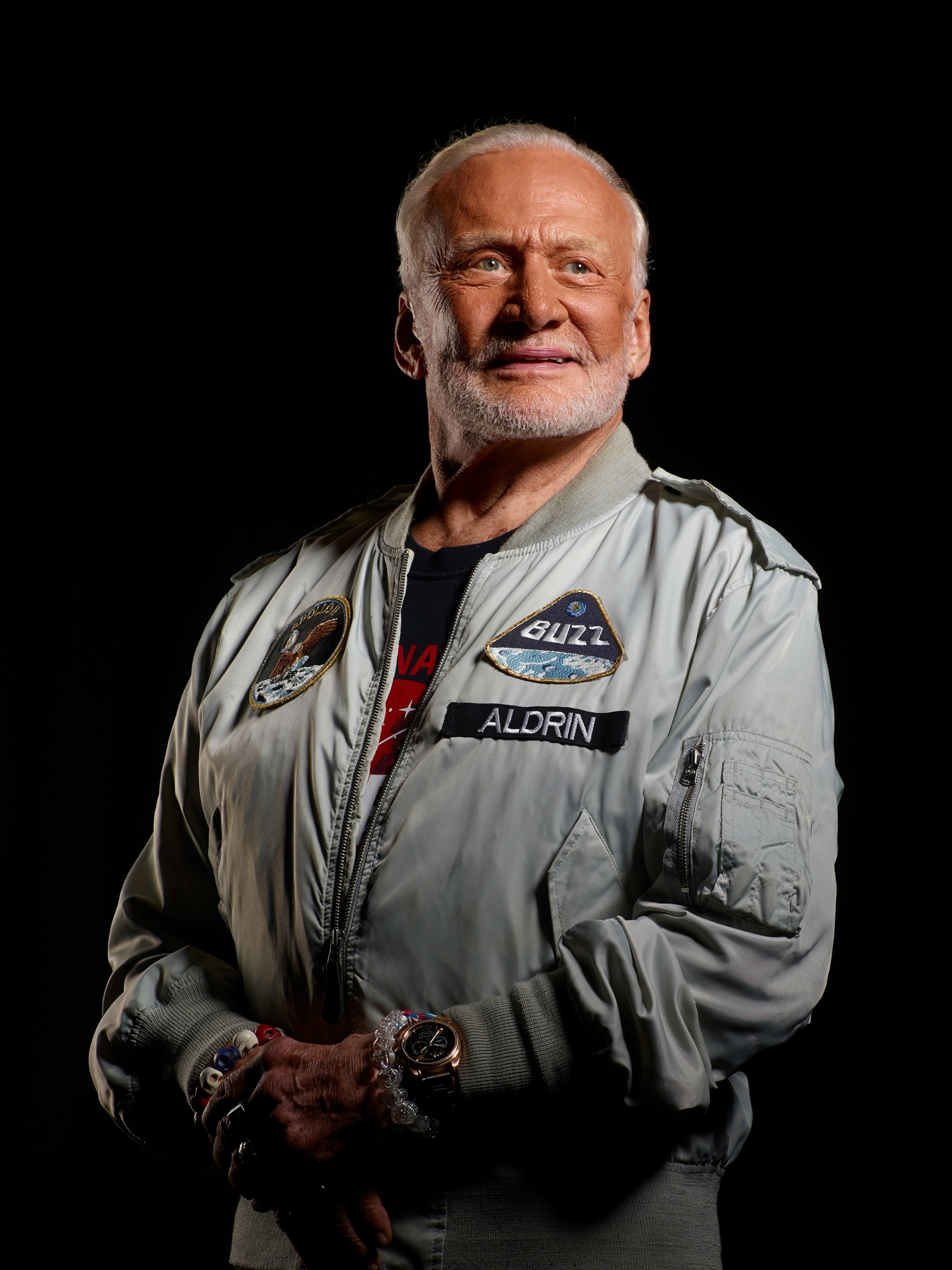 Buzz Aldrins Guide To Earth Exploration