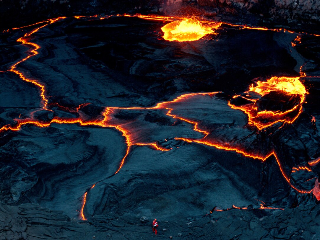 Lava Lake Wallpaper