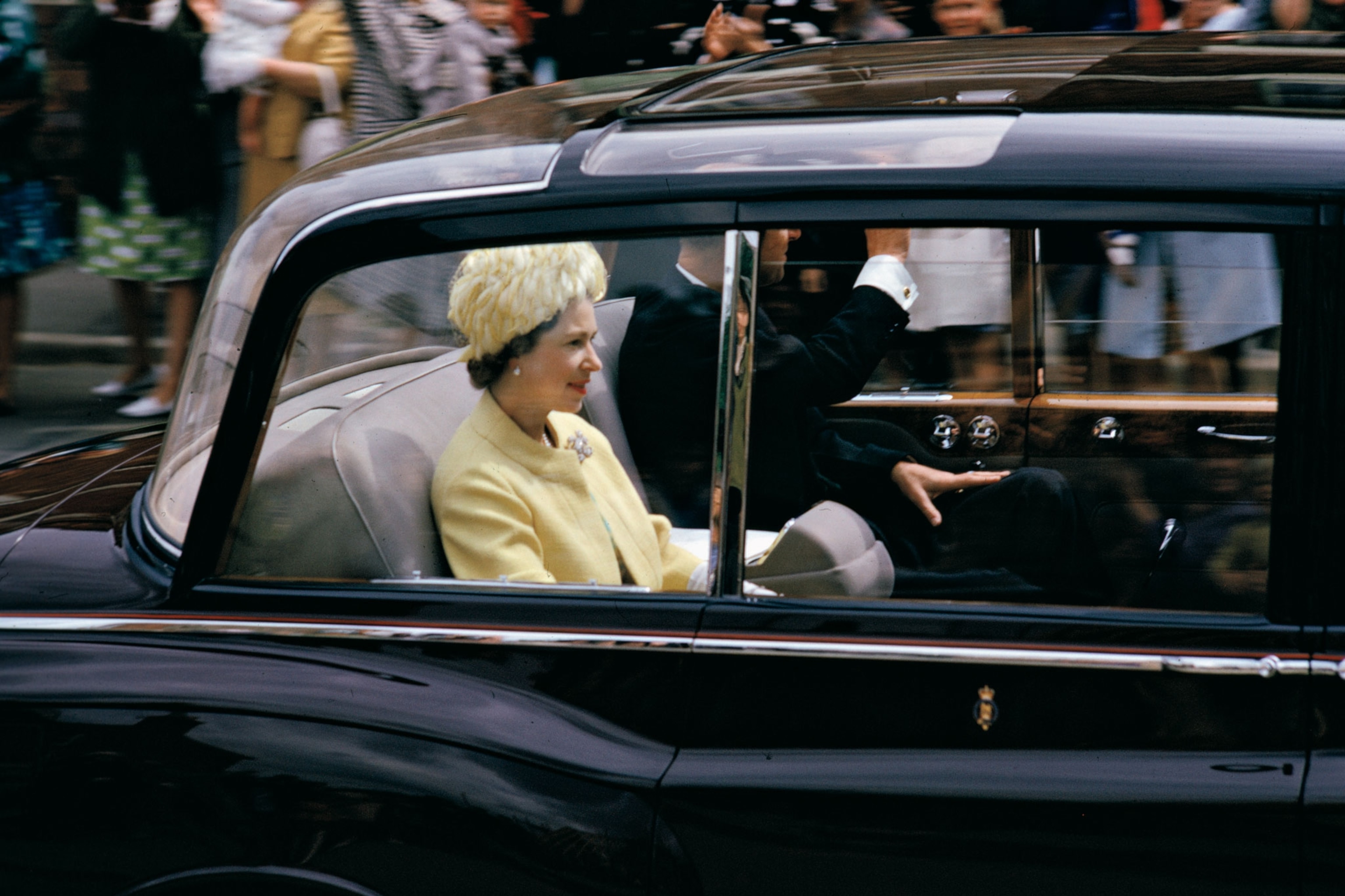 Exclusive: See rare photos of Queen Elizabeth II from National ...