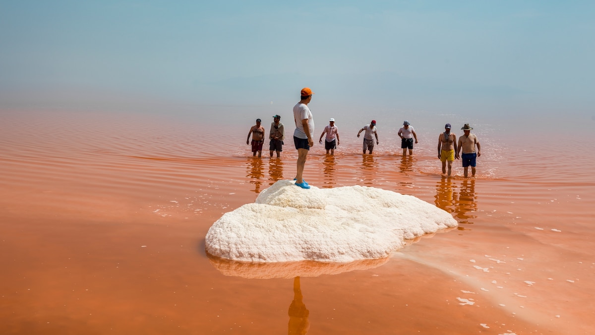 Lake Urmia, Iran's Tarnished Gem | National Geographic