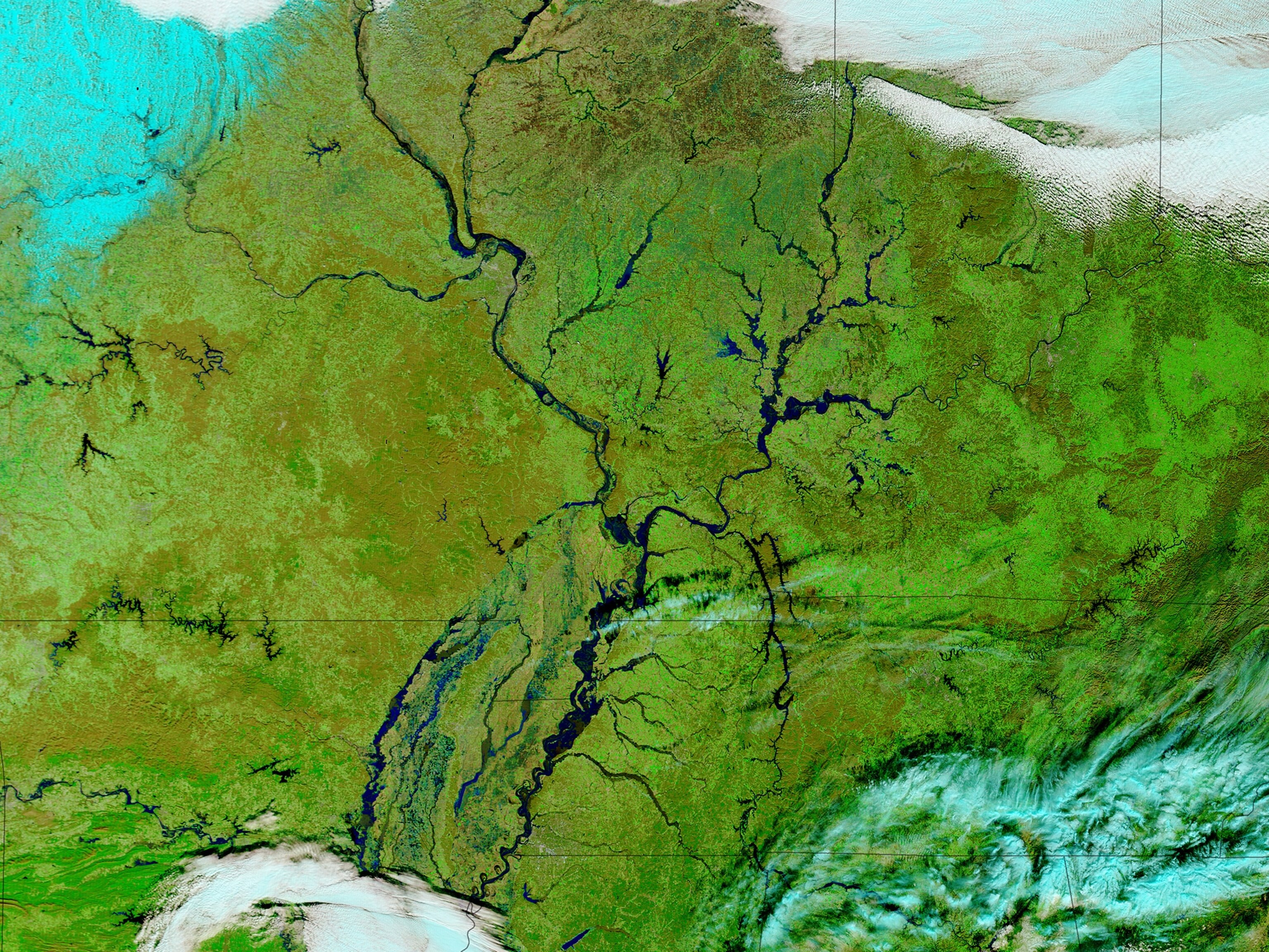 Week’s Best Space Pictures: Erupting Superstar Gets Siblings