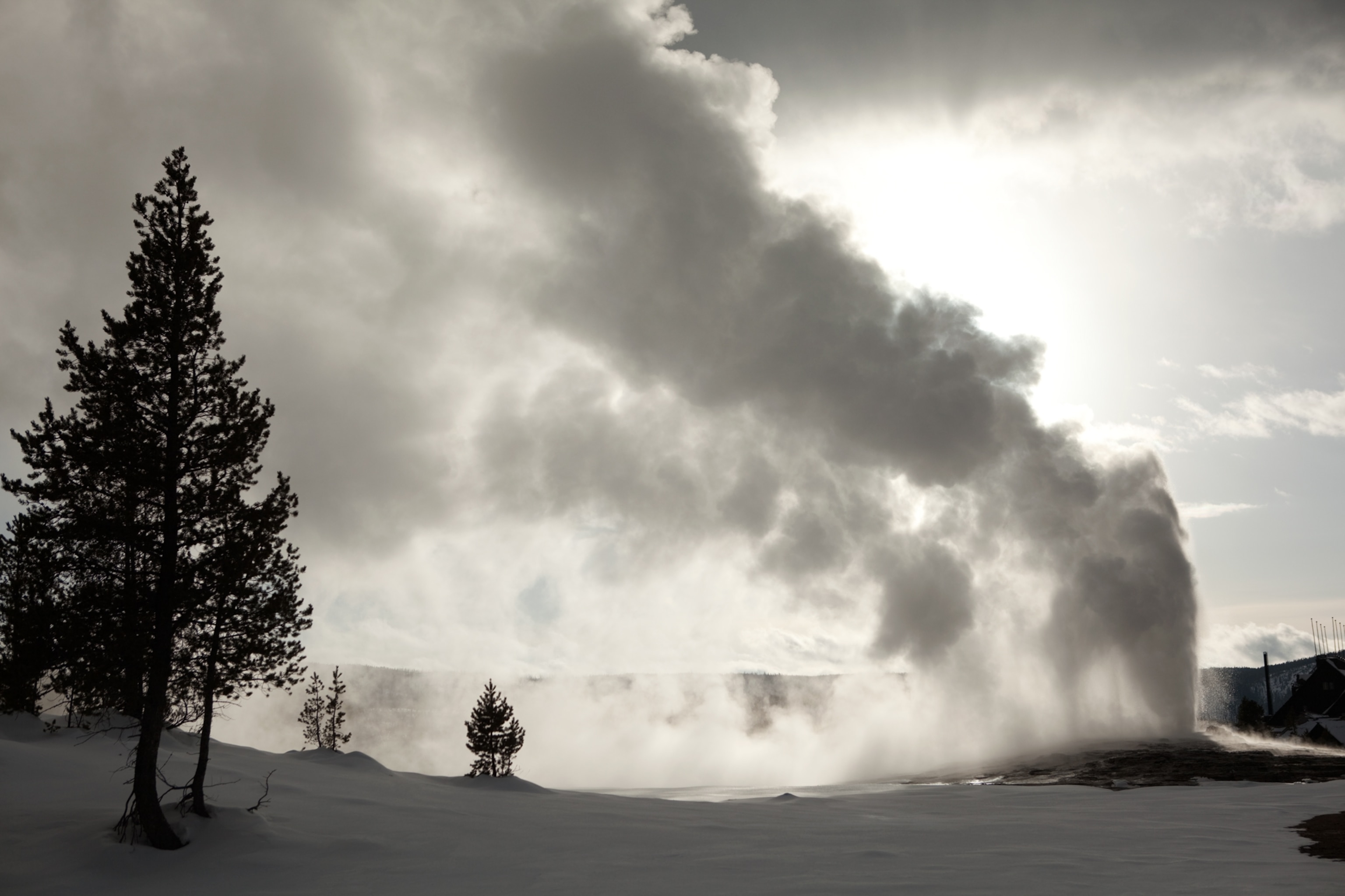 When Yellowstone Explodes