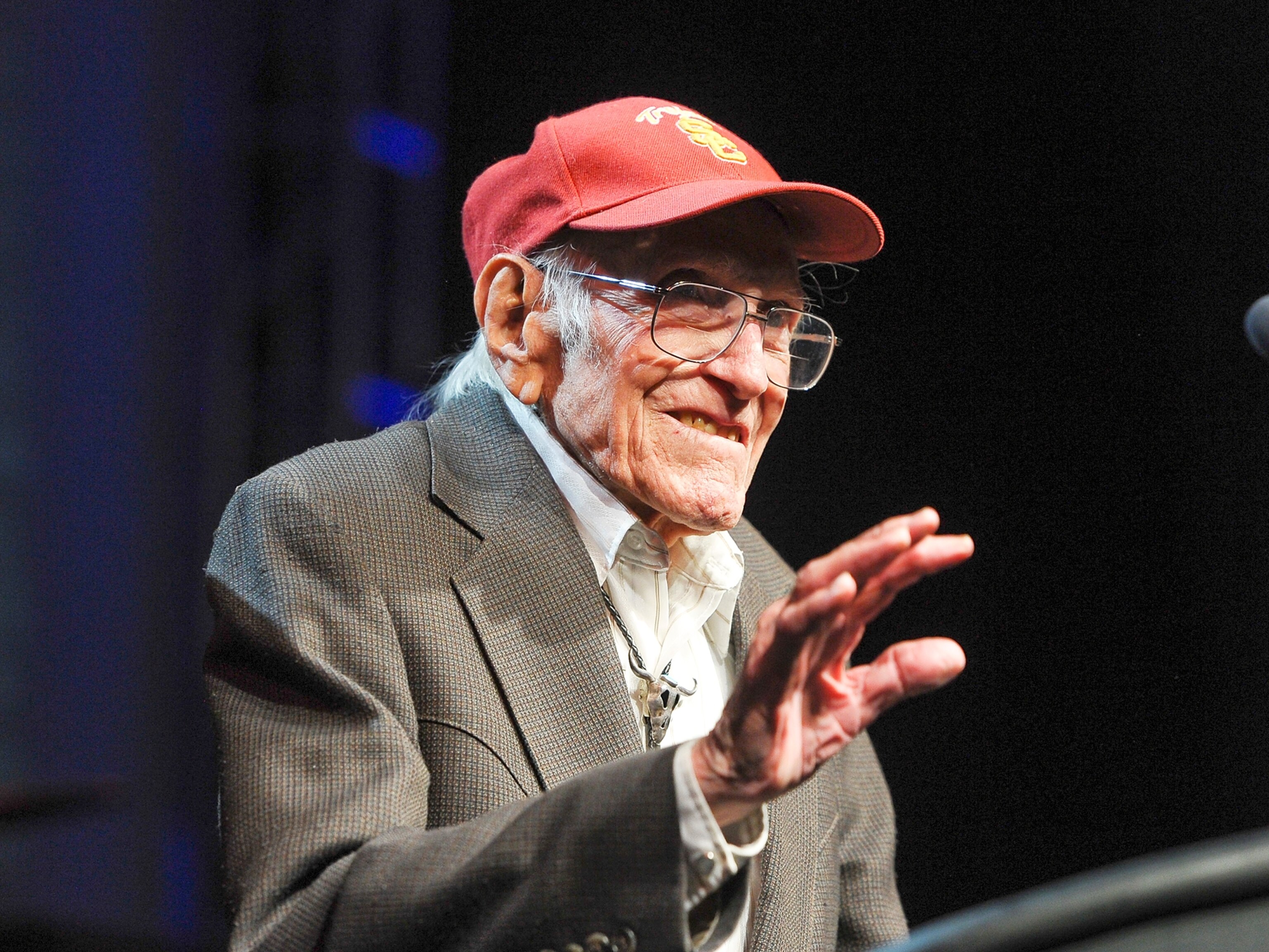 Man Who Claims to Have Survived Months Adrift Joins Pantheon of Famous ...