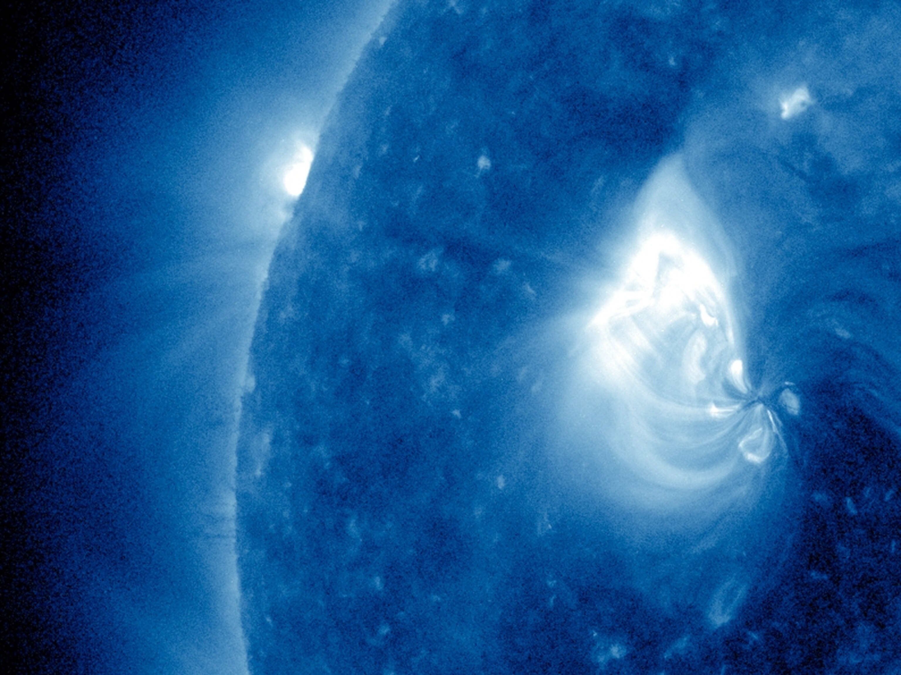 Pictures: Entire Sun Rocked by Explosions