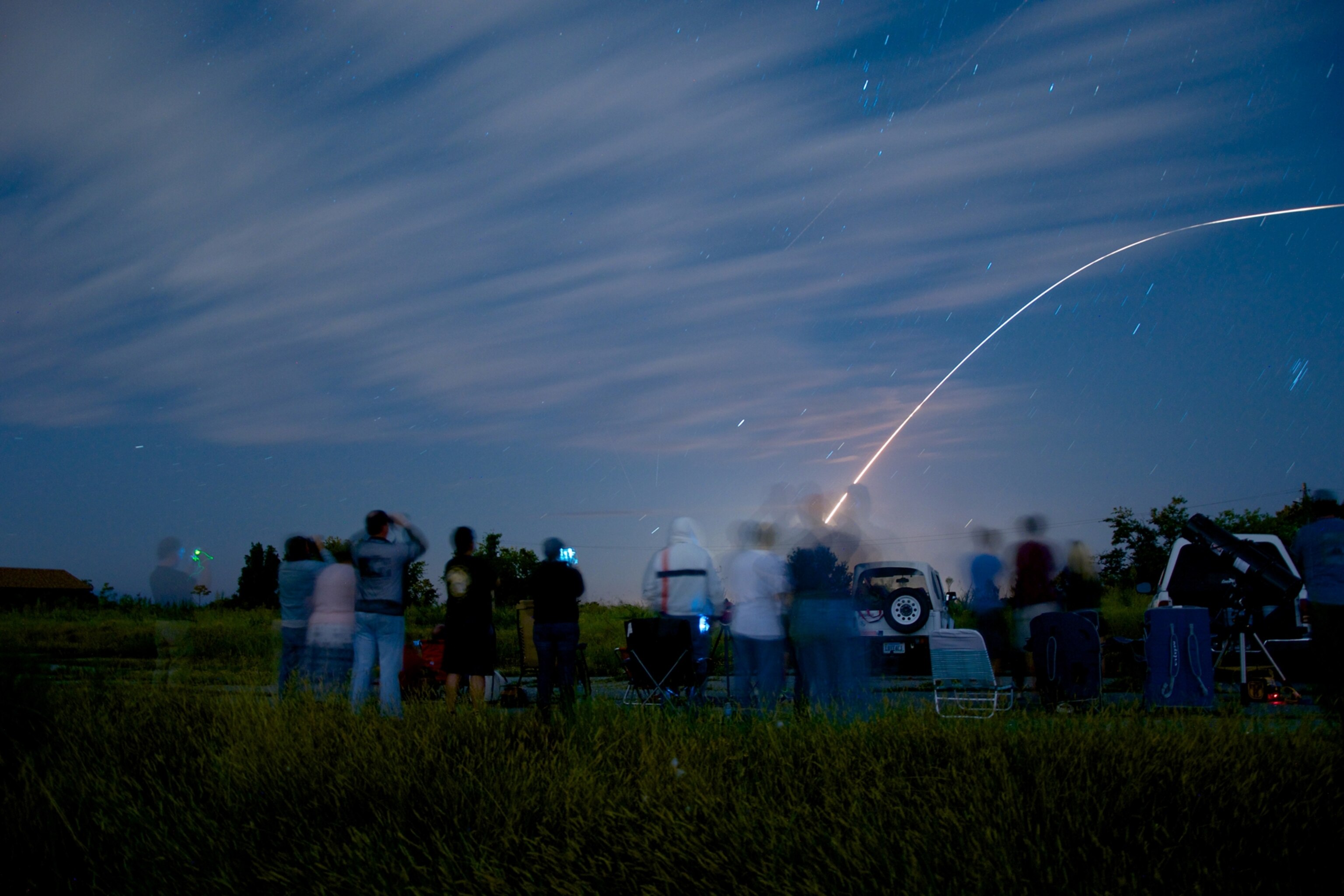 Stunning Photos of NASA's Nighttime Moon Launch