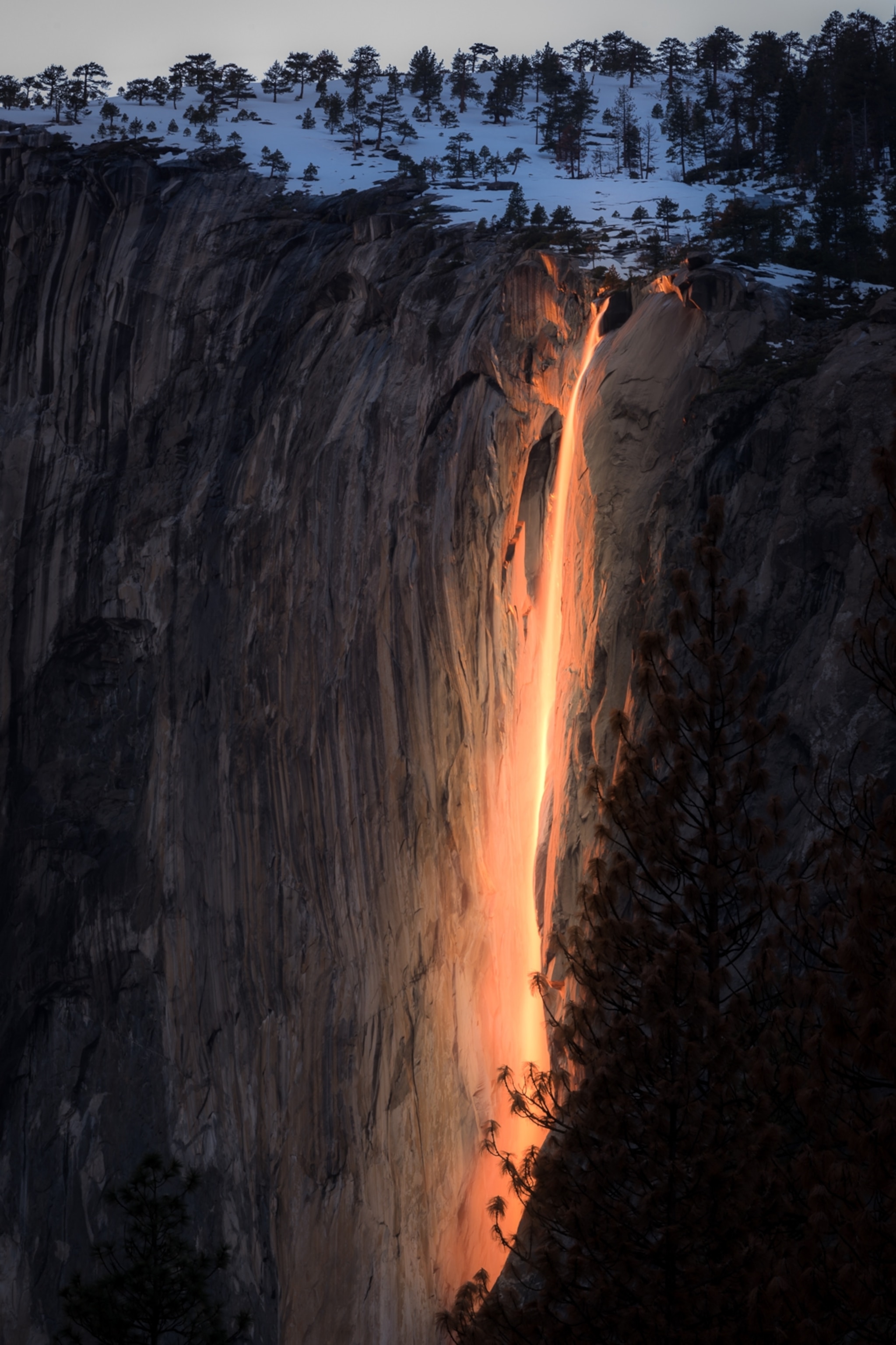 How to Photograph Yosemite’s Dazzling ‘Firefall’