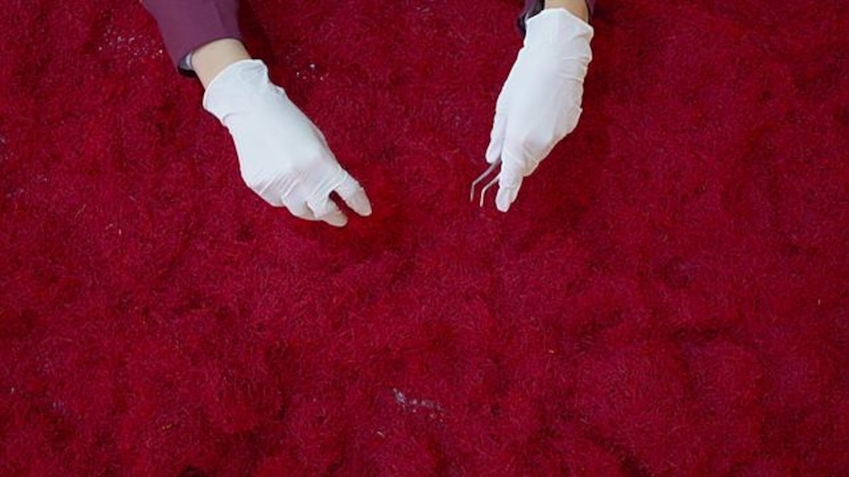 Saffron's Secret History, From Production in Iran to Cleopatra ...