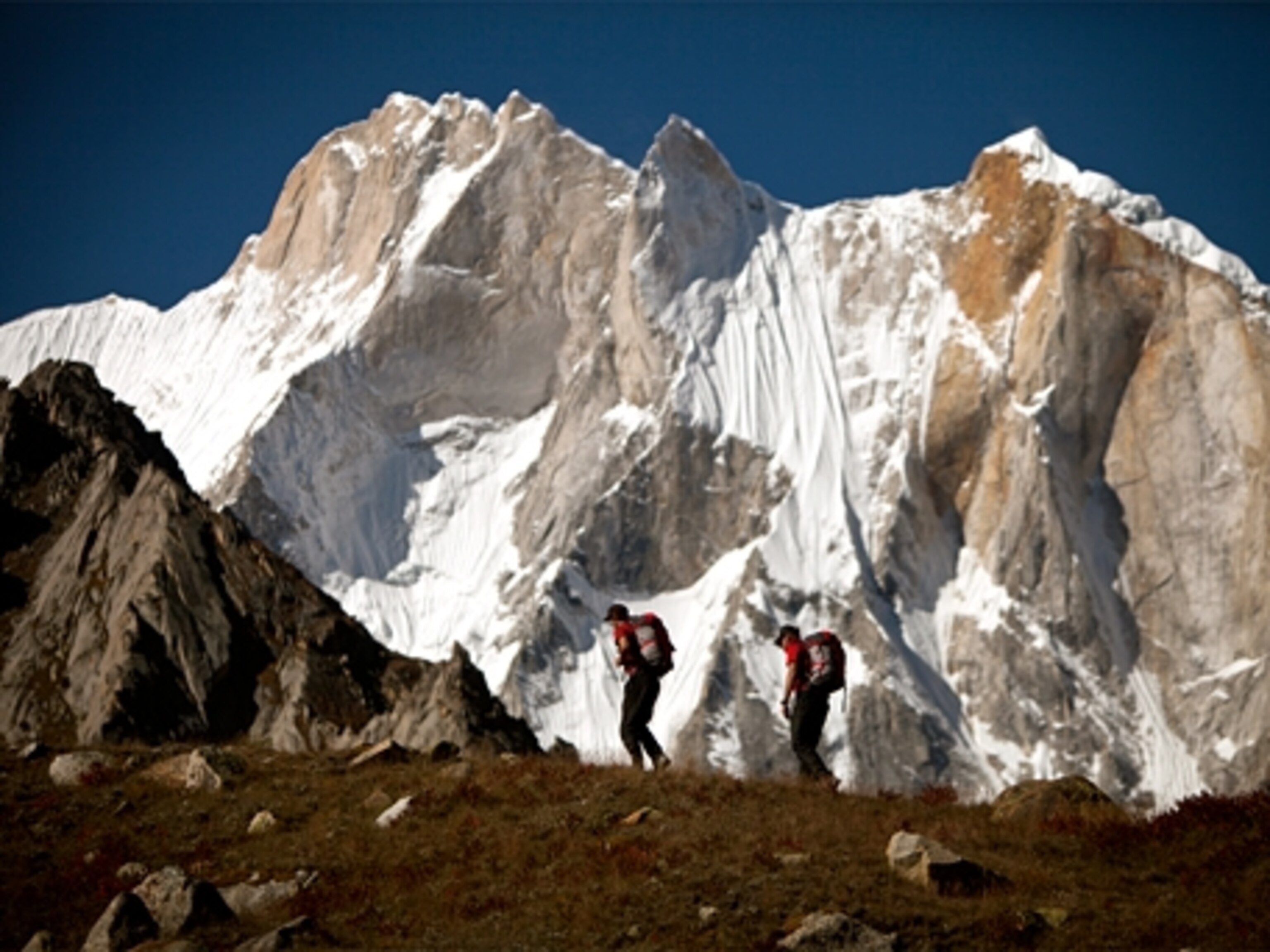Climbers Anker, Chin, Ozturk Claim Meru’s Shark’s Fin Summit, One of ...