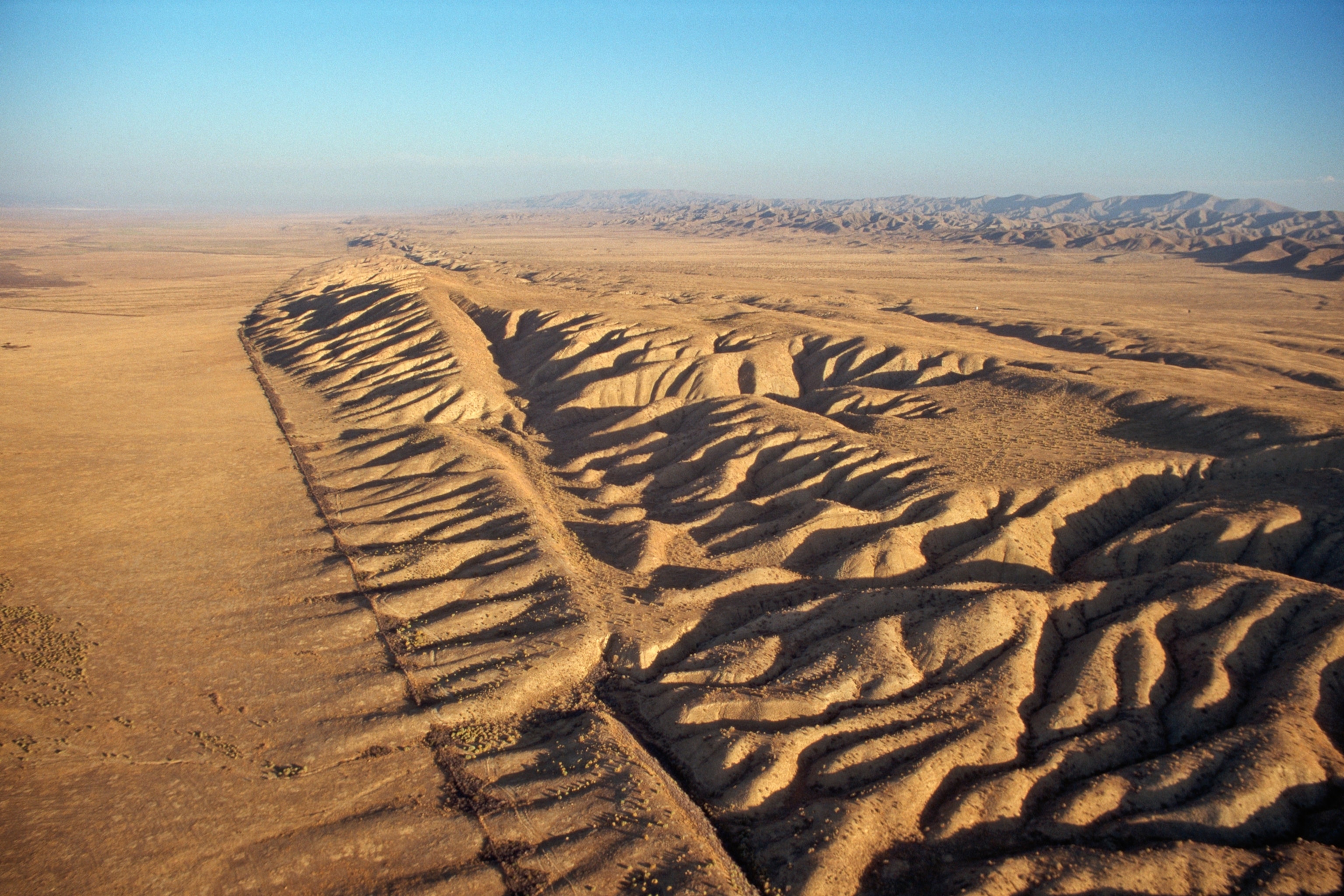 Plate Tectonics Information and Facts | National Geographic