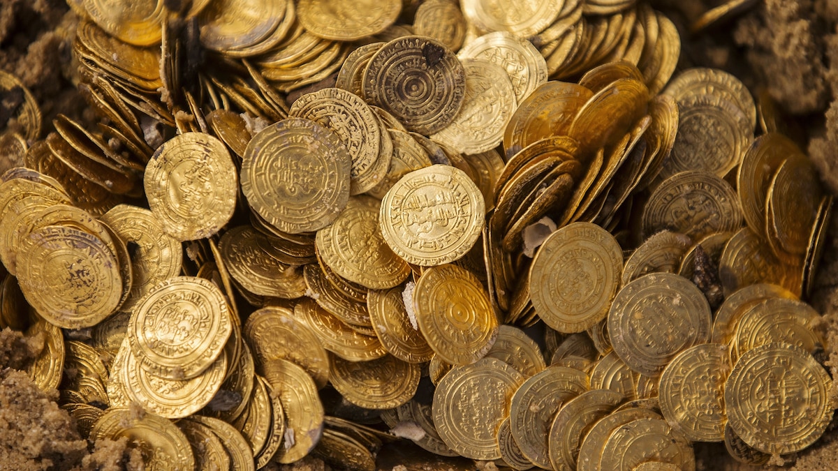 Archaeologists Stumble Across a Hoard of Gold | National Geographic