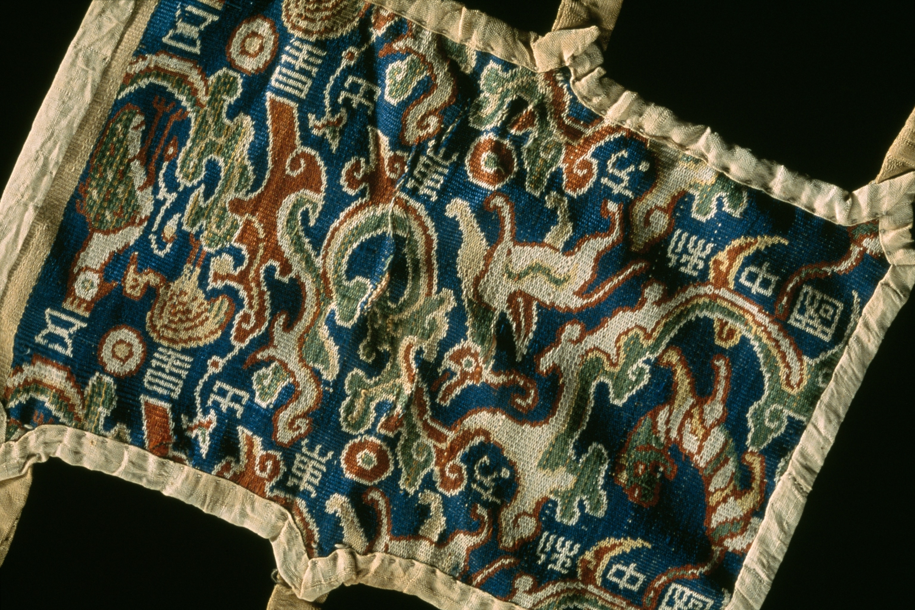 Chinese brocade is intricate and stunning. Here’s where to find the ...