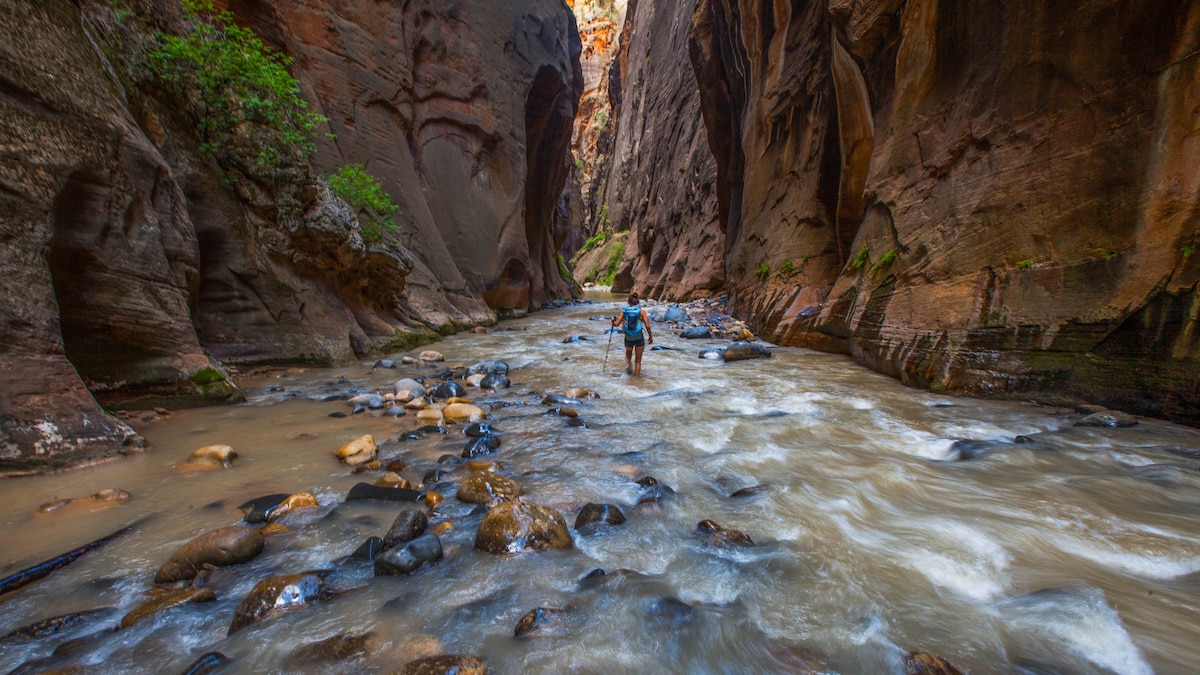 Episode 1: Digging up disaster