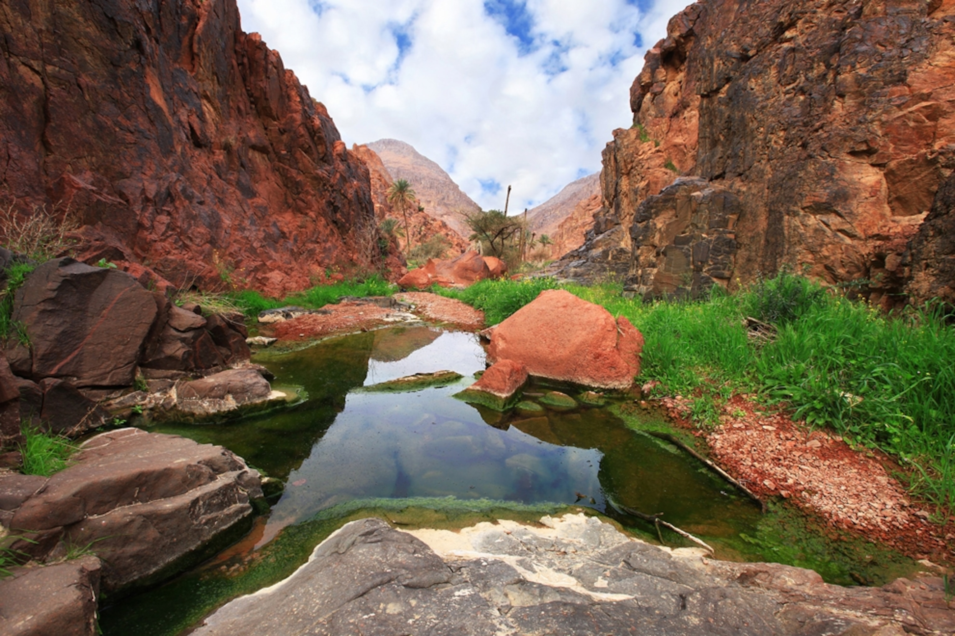 7 stunning natural wonders in the Middle East