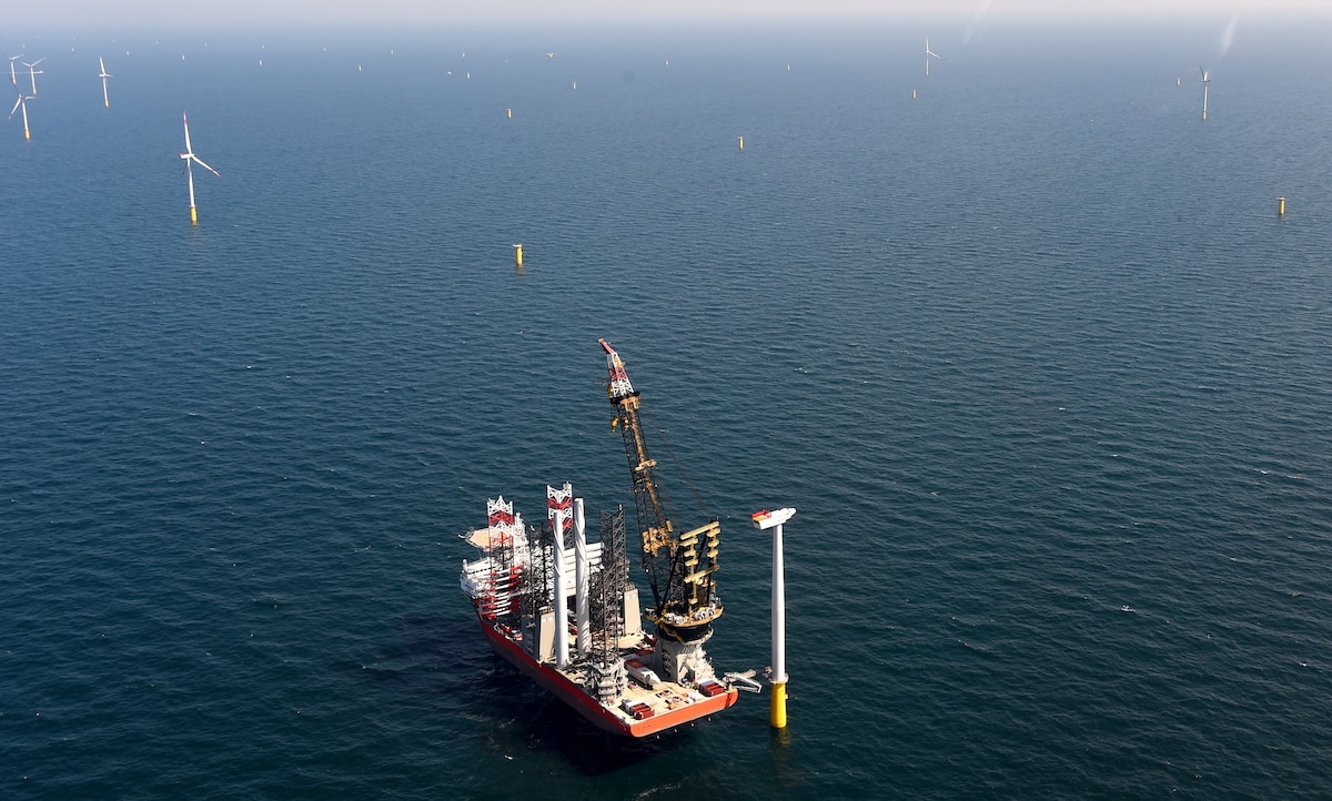 New Energy Projects Boost the Use of Undersea Power Cables