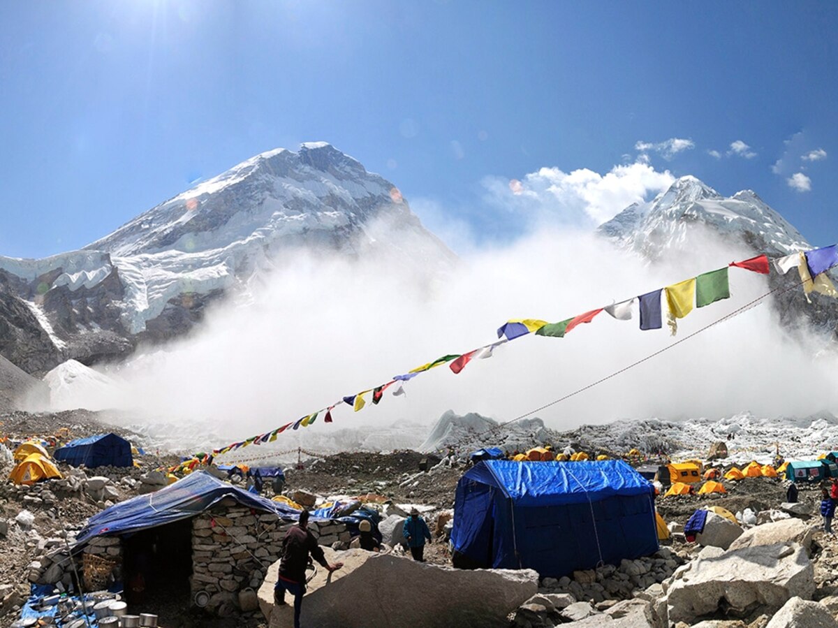 Everest, Return to Everest, Day 37, May 2, 2009 -- National Geographic